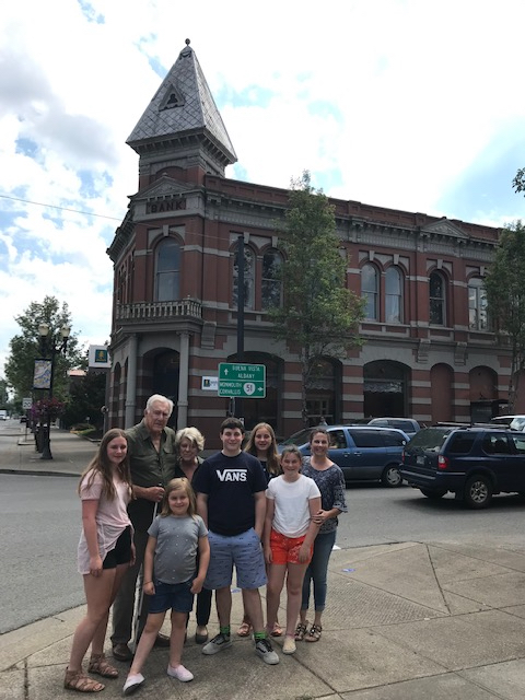 Oregon family searches for works by architect relative - oregonlive.com