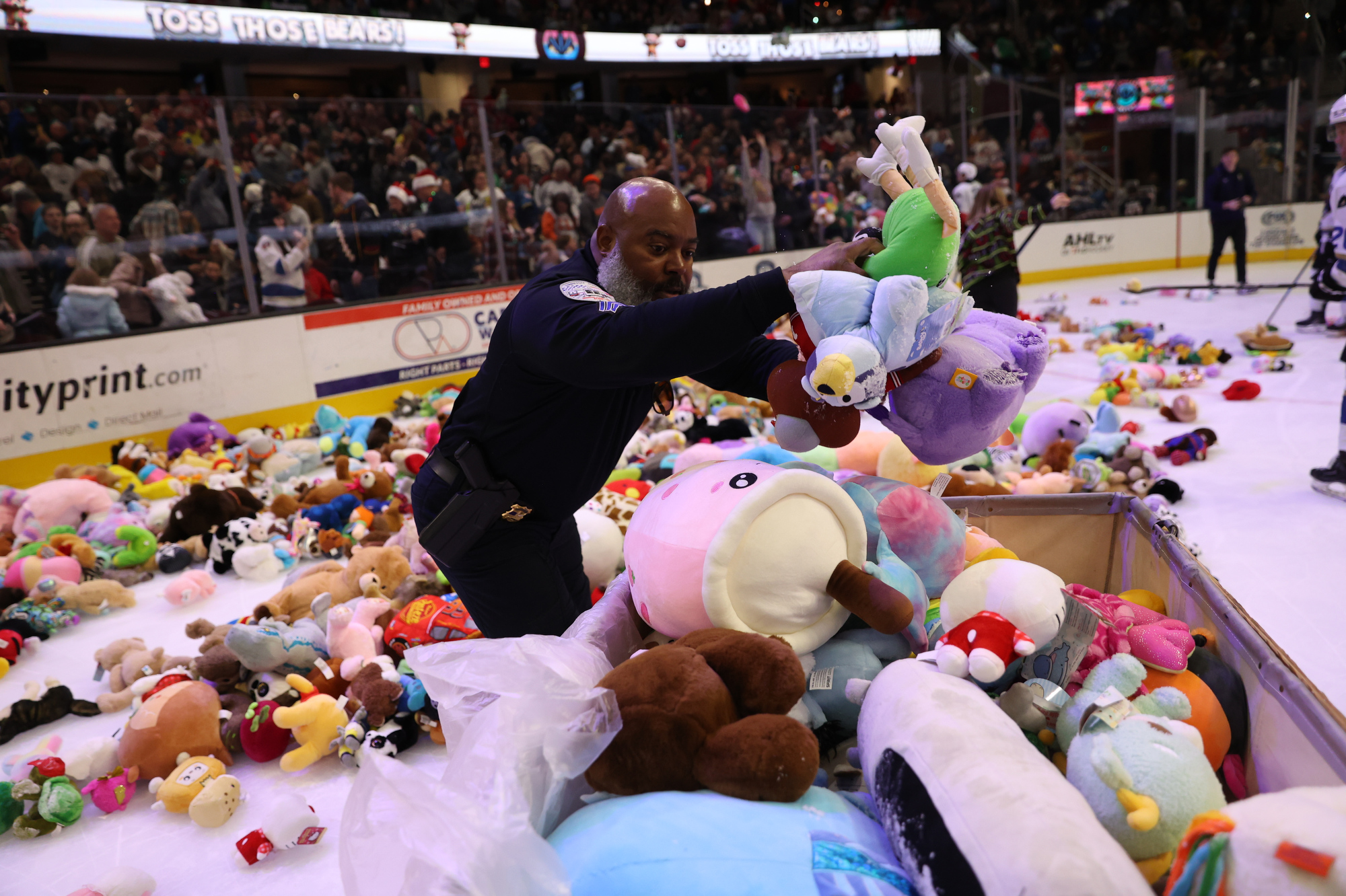 Teddy Bear Toss at Cleveland Monsters game - cleveland.com