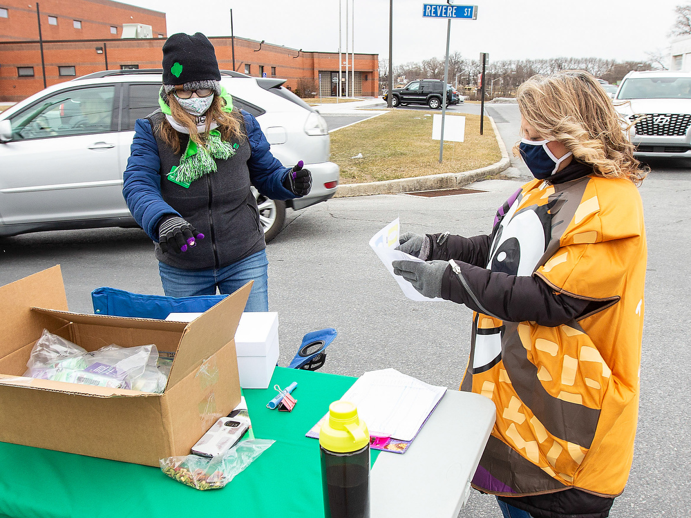 Girl Scout Cookie Mega Drop in Harrisburg - pennlive.com