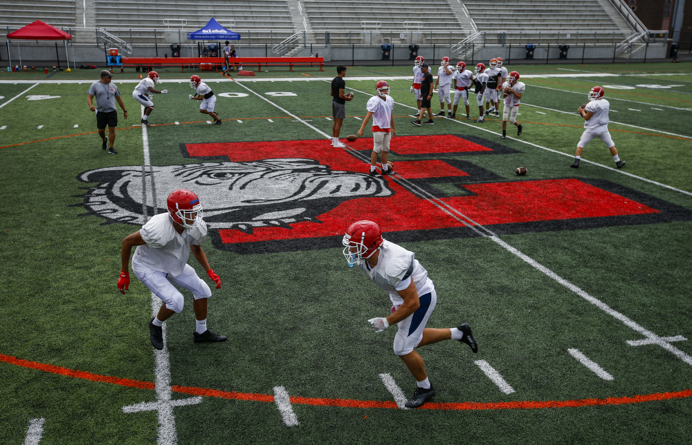Easton football team prepares for 2022 season - lehighvalleylive.com