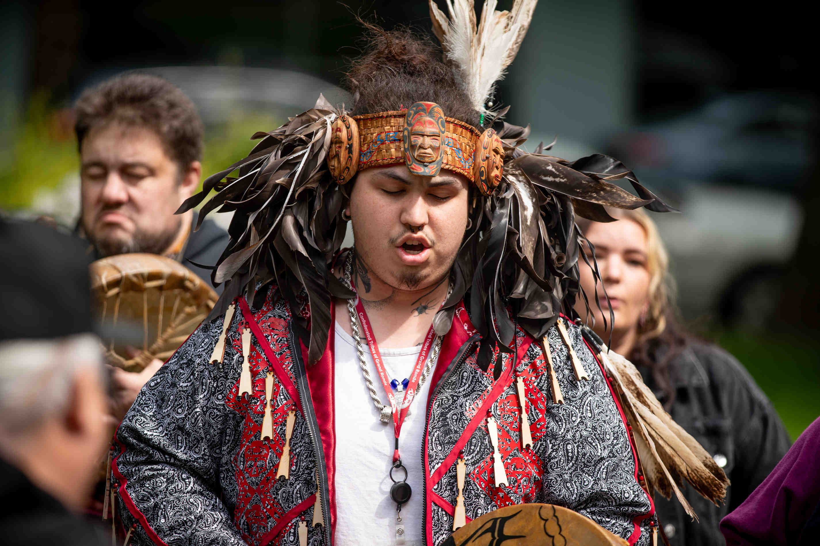 Grand Ronde tribe rallies in Portland over land dispute at Willamette ...