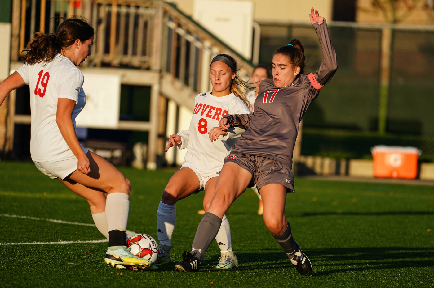 Easton girls soccer plays Parkland in 2022 EPC semifinals ...