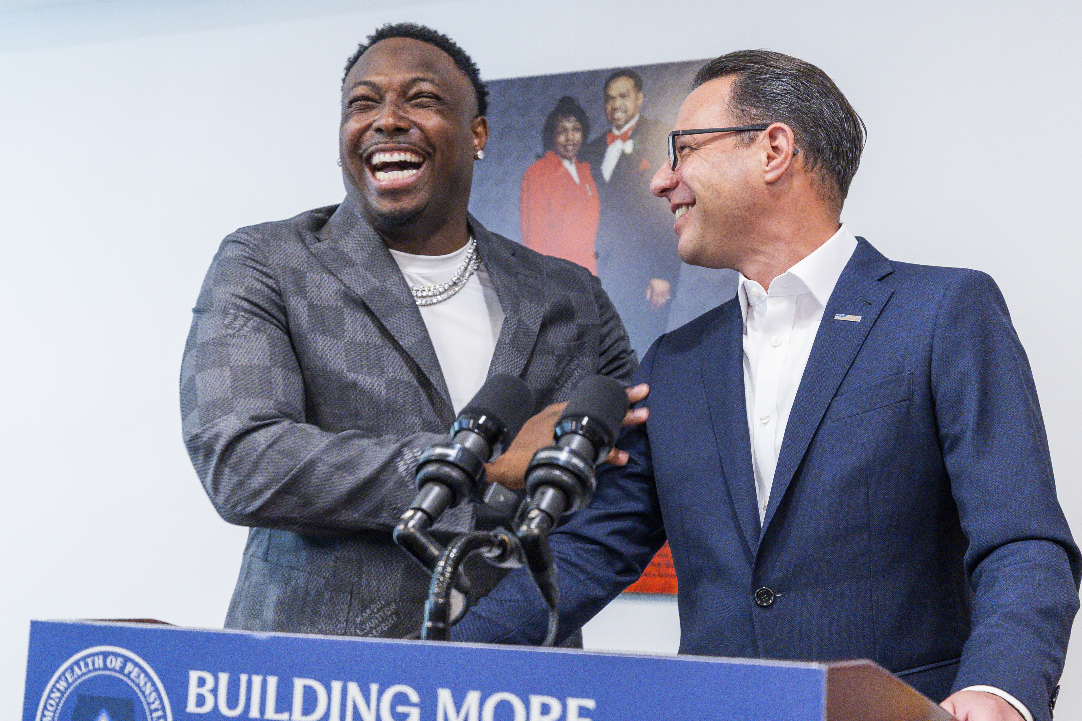 The ribbon-cutting of JMB Gardens, LeSean McCoy’s new affordable ...