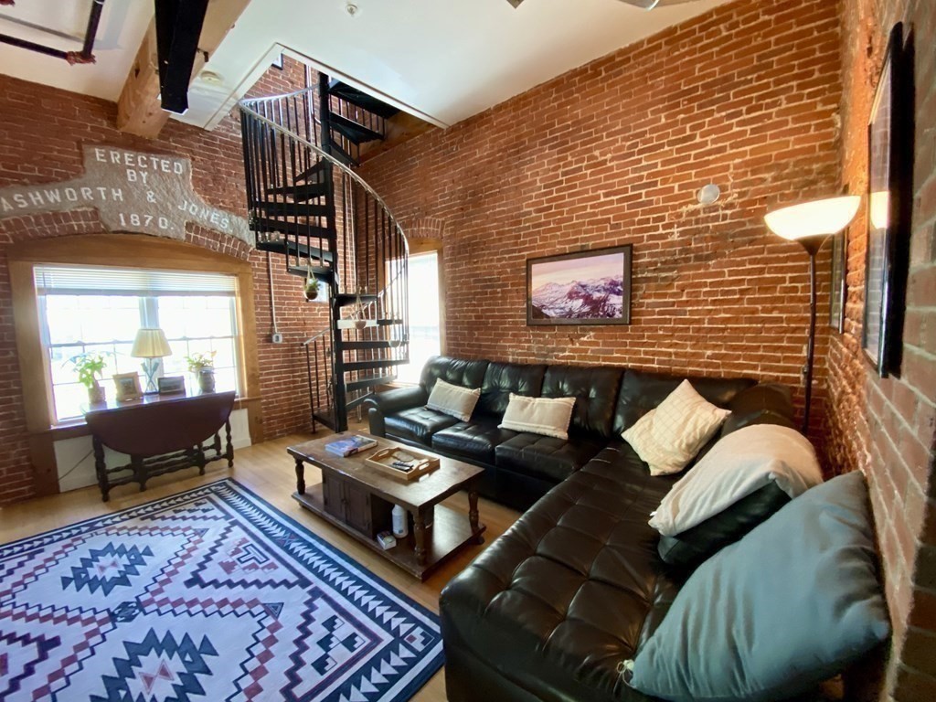 House of the Week: Four-story condo in clock tower features views of ...