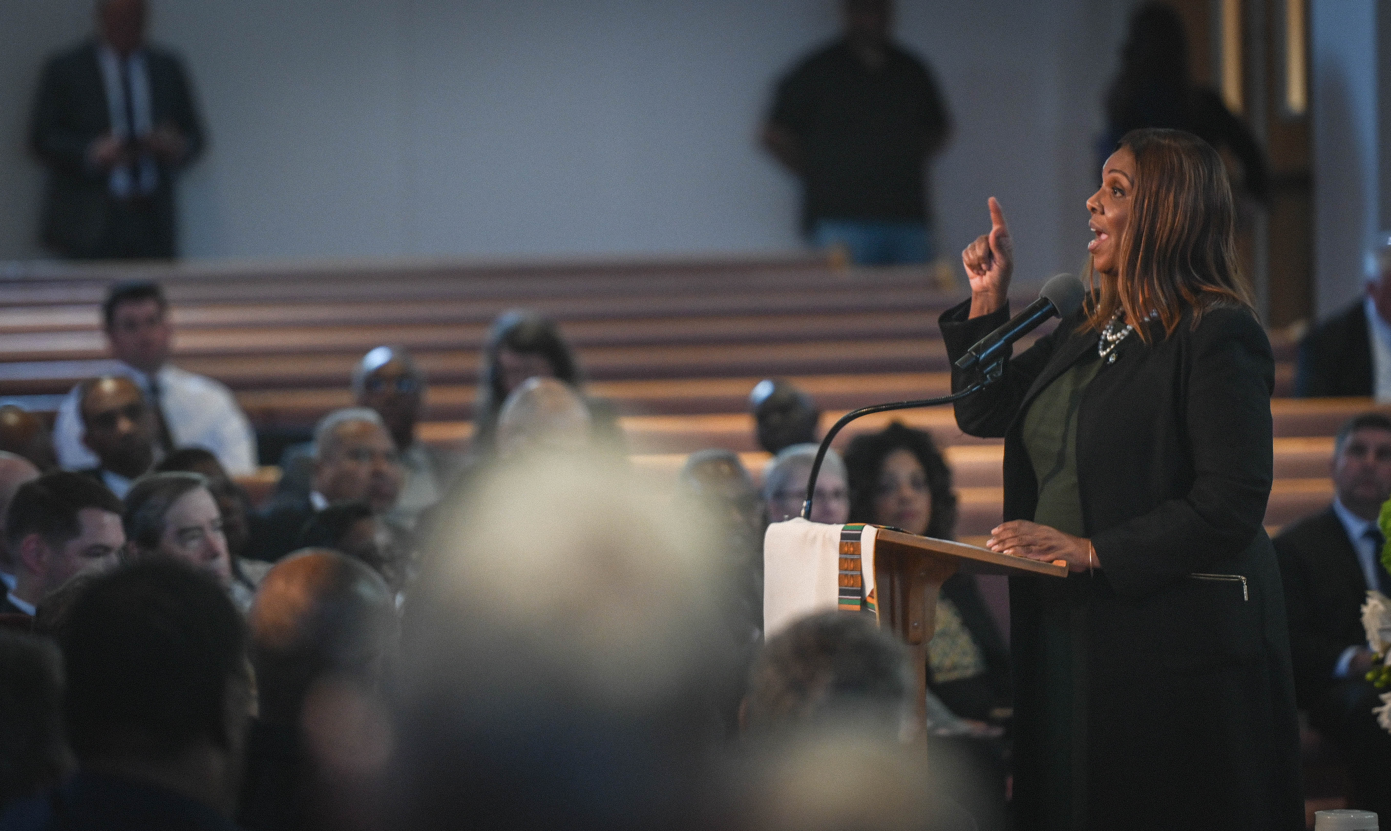 Van Robinson laid to rest - syracuse.com