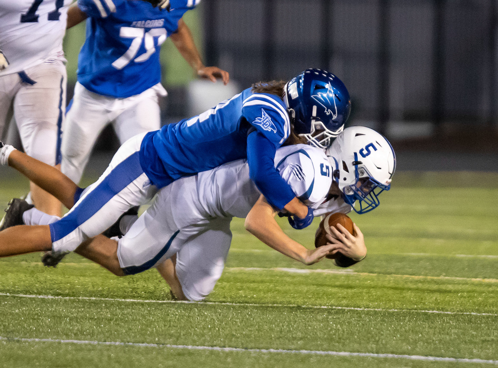 Elizabethtown defeats Lower Dauphin 41-28 in high school football ...