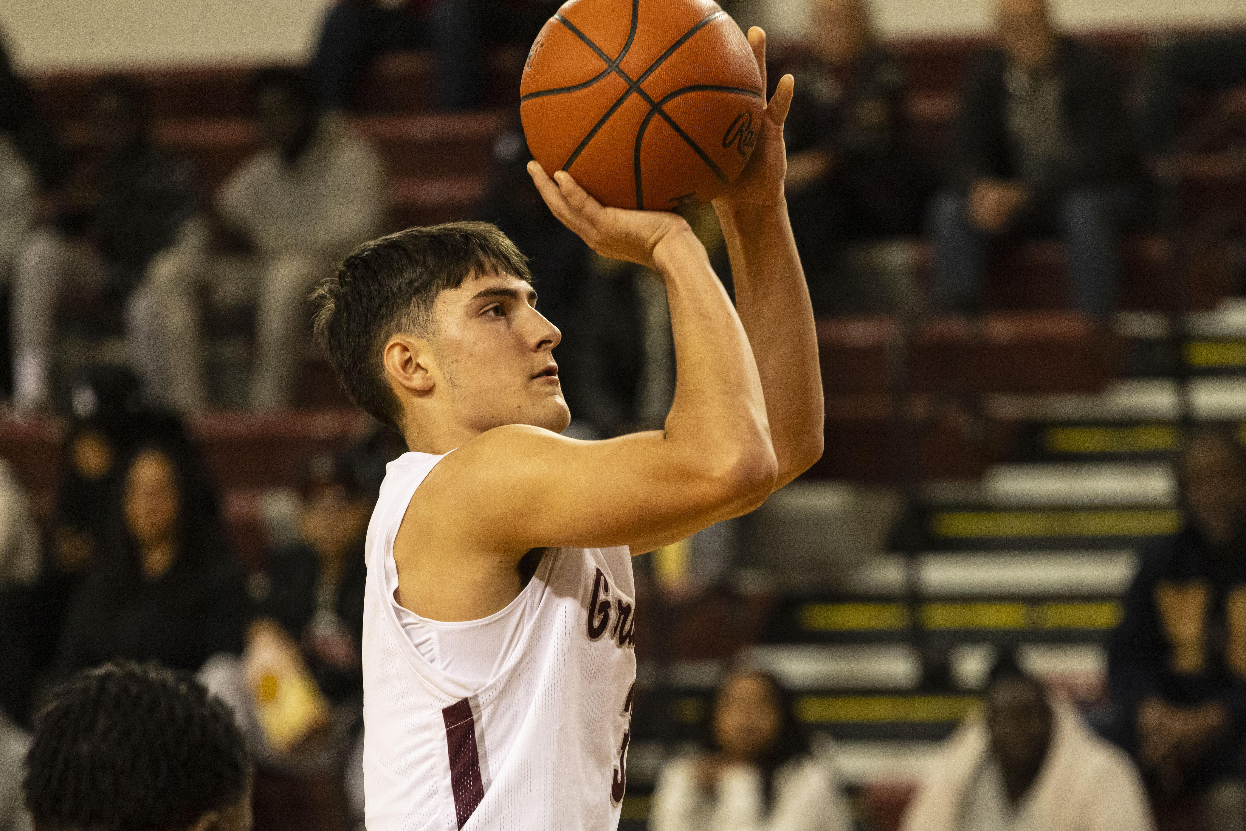 Grandville hosts East Kentwood in high school boys basketball - mlive.com