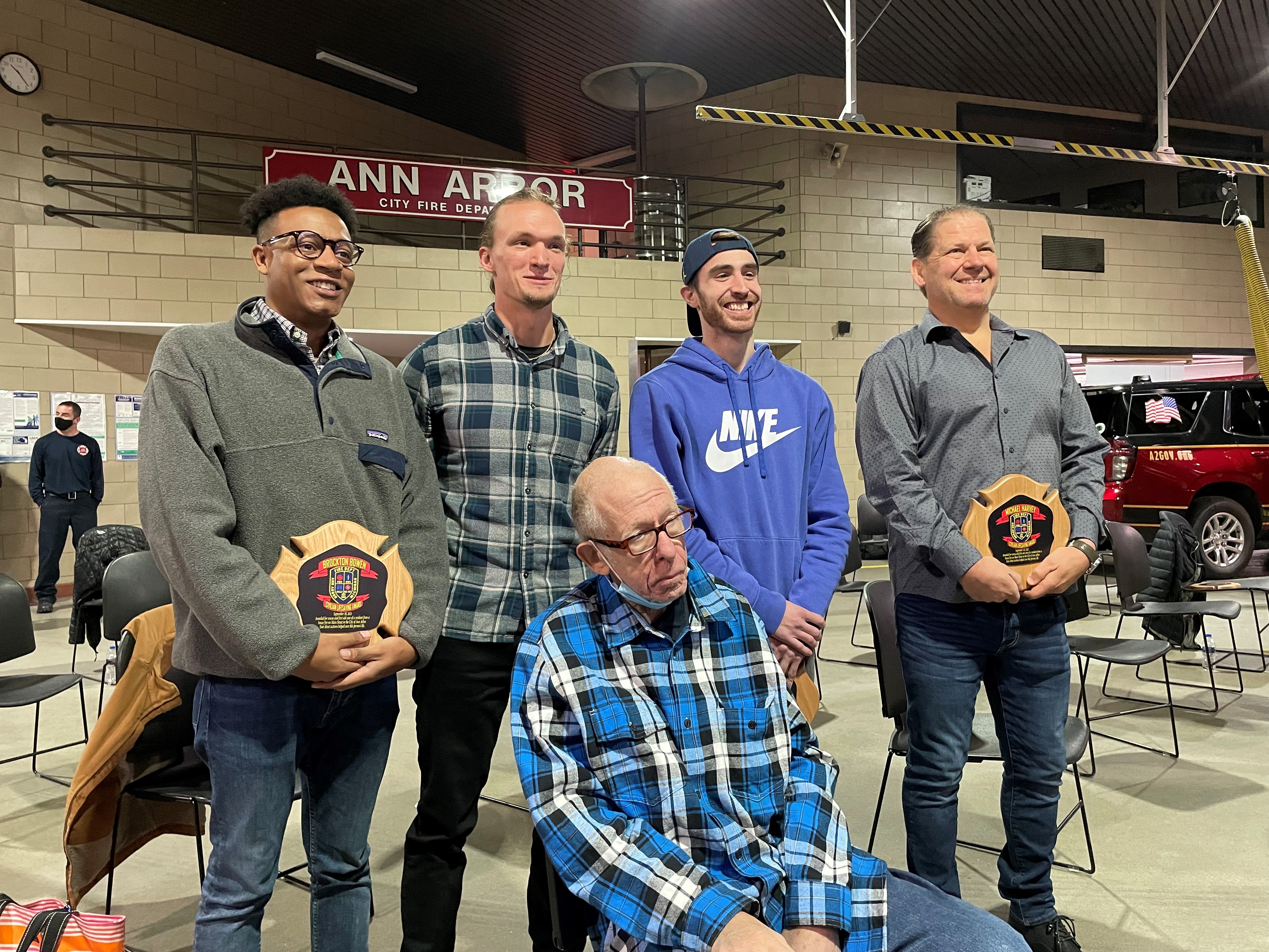 Citizens awarded for saving man from burning house - mlive.com