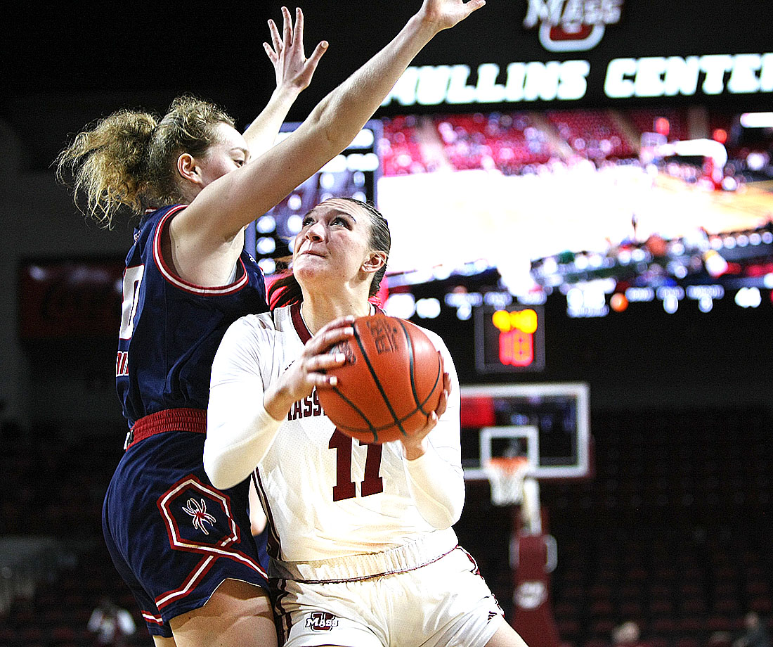 UMass Women's Basketball vs Richmond 1/5/25 - masslive.com