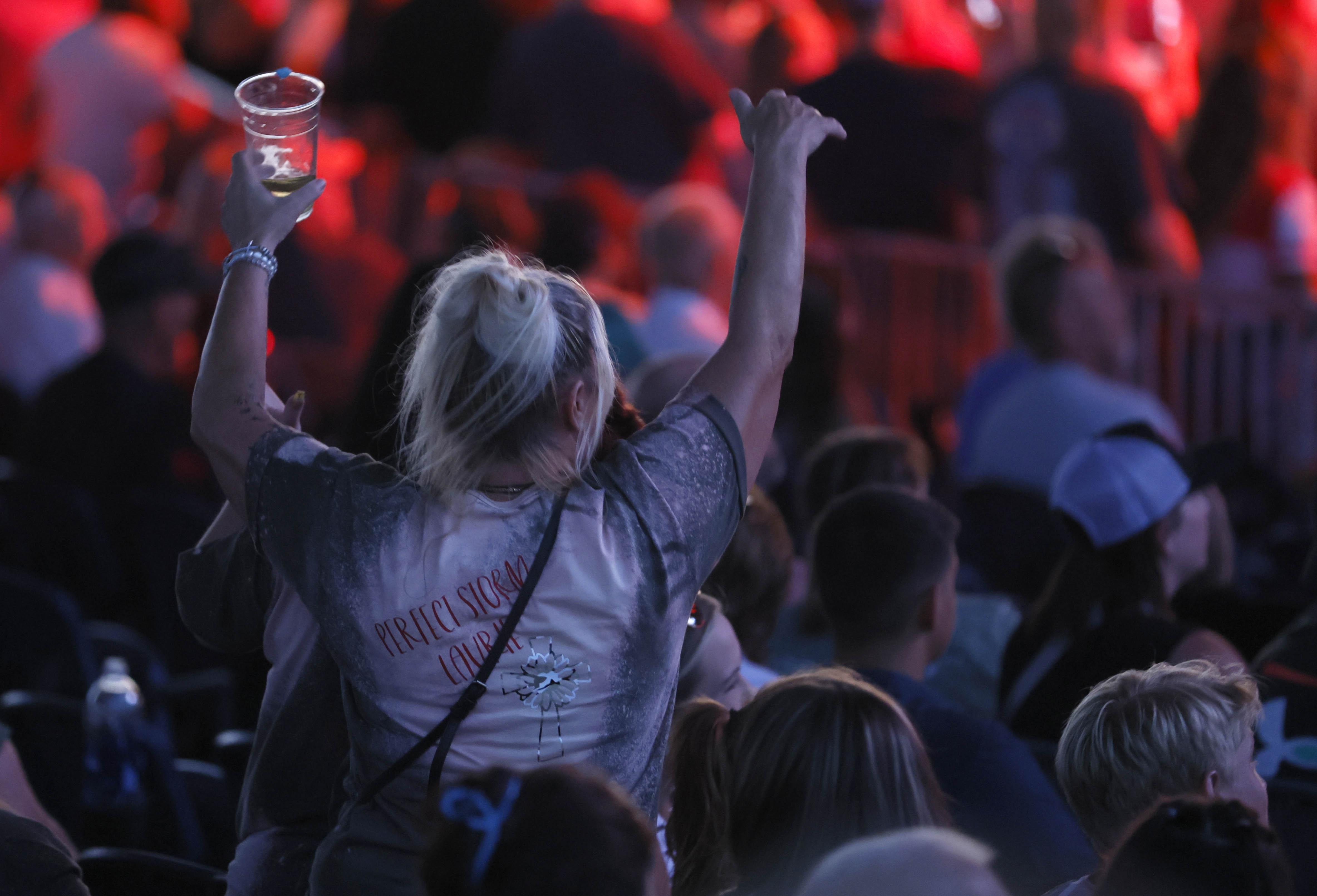 Brad Paisley featuring Scotty McCreery and Caylee Hammack at St. Joe's ...