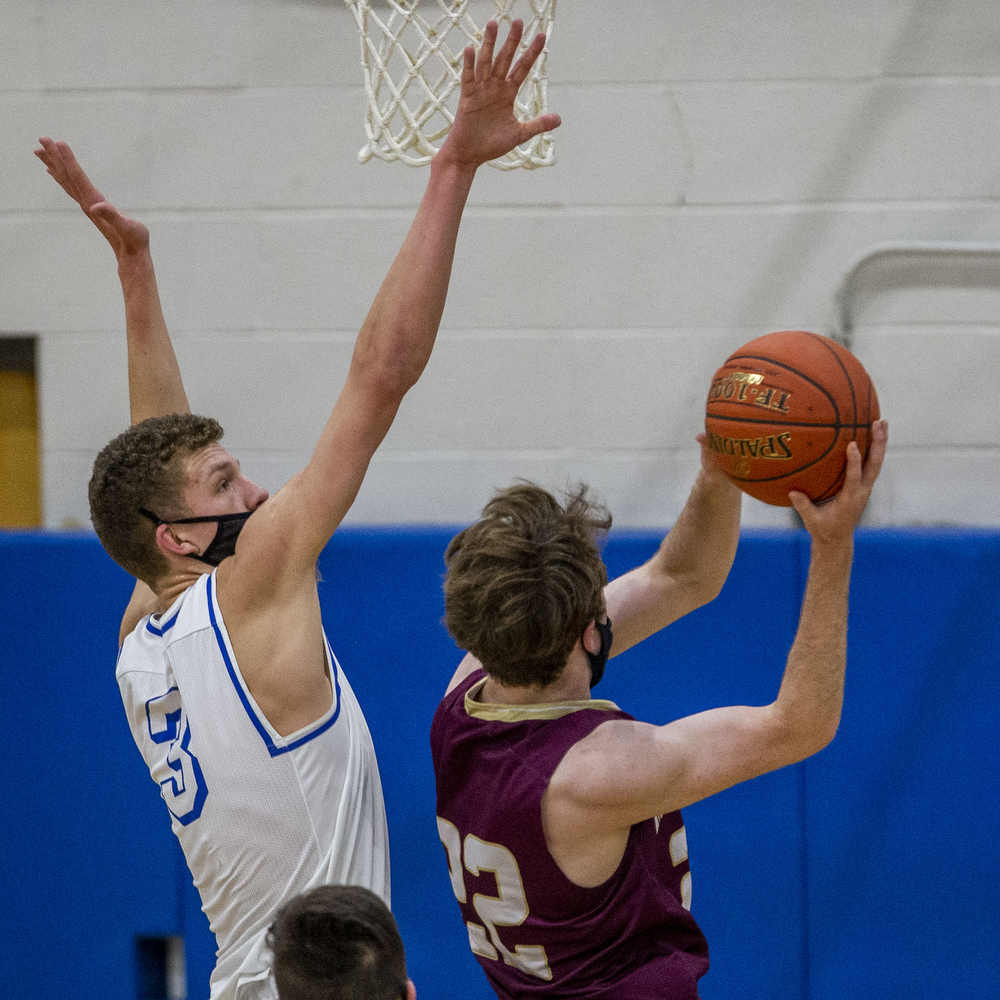Lower Dauphin boys fall to Governor Mifflin 49-42 - pennlive.com