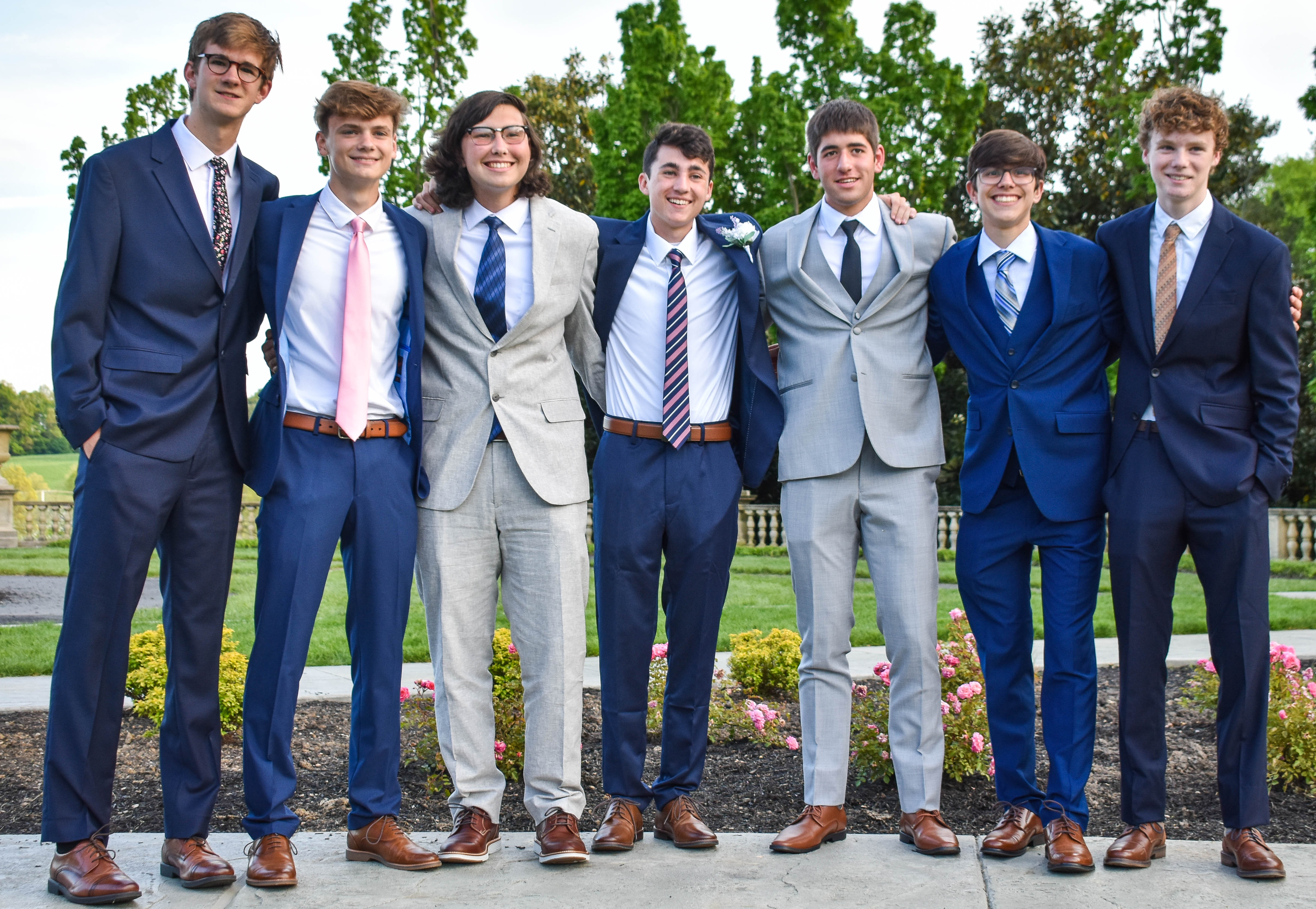 Elizabethtown High School 2023 Prom - pennlive.com