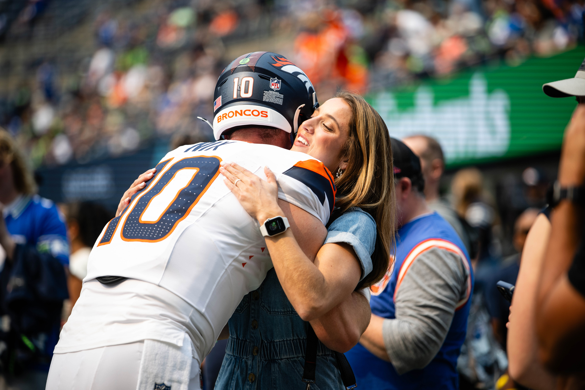 Bo Nix makes NFL debut with Denver Broncos - oregonlive.com