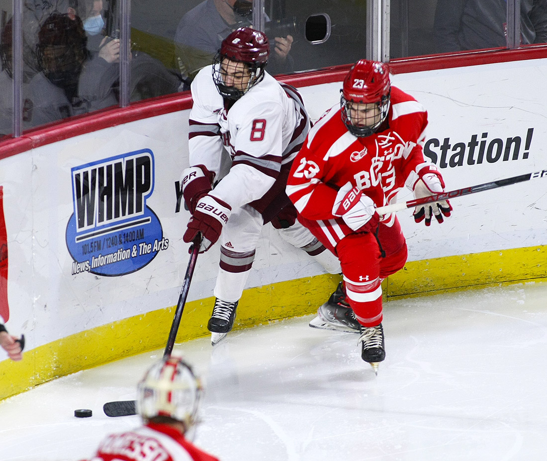 UMass Hockey vs BU 1/25/22 - masslive.com