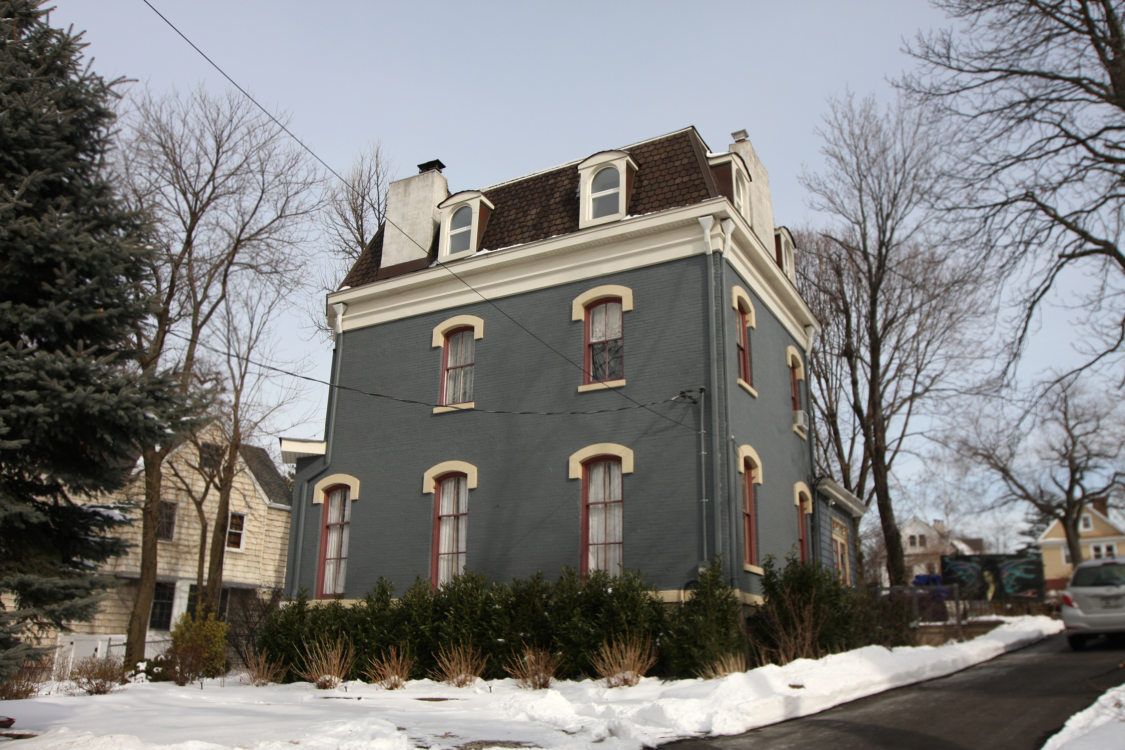 Mansard Style Houses