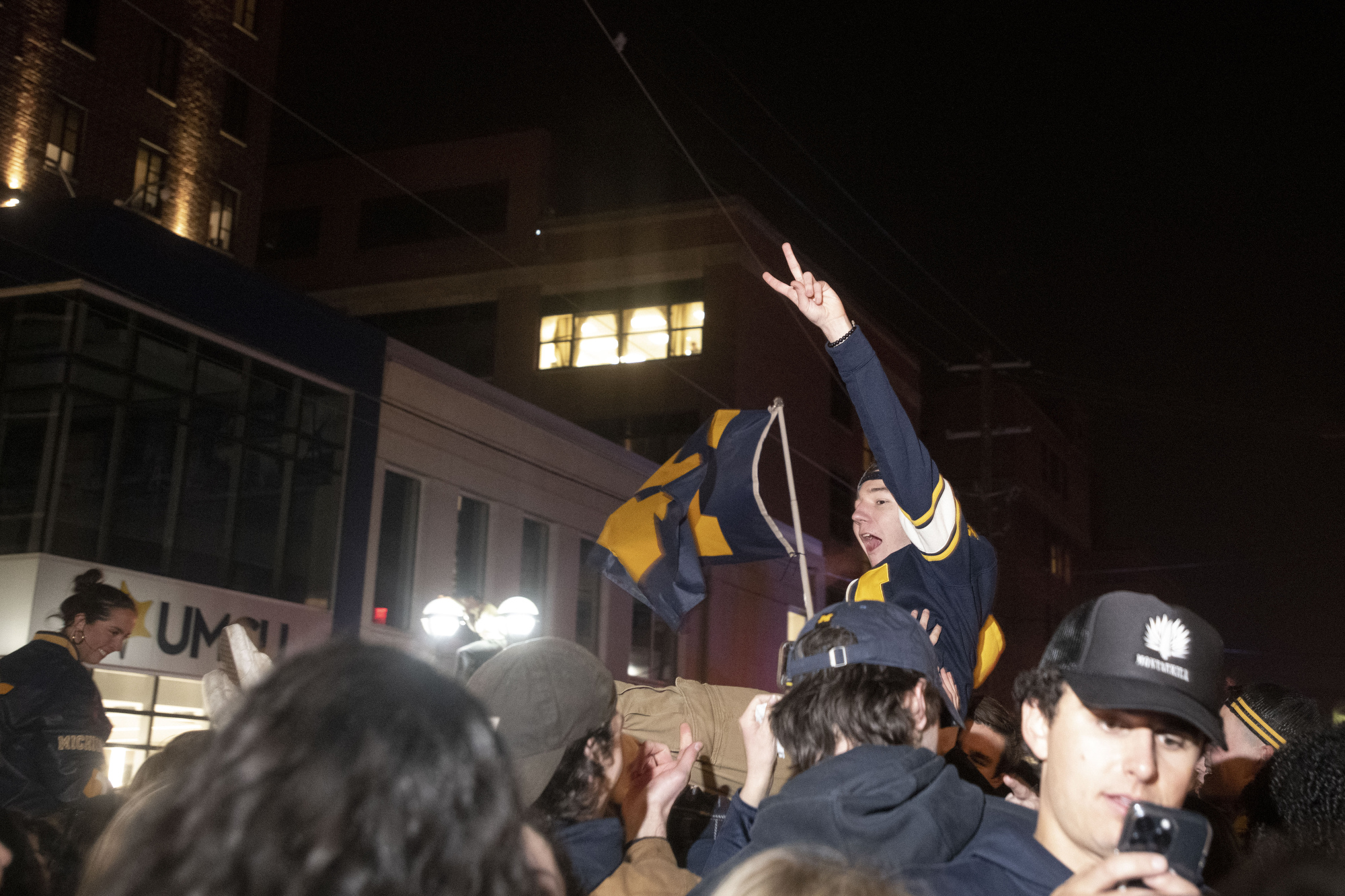 Fans celebrate in Ann Arbor after Michigan football wins national ...