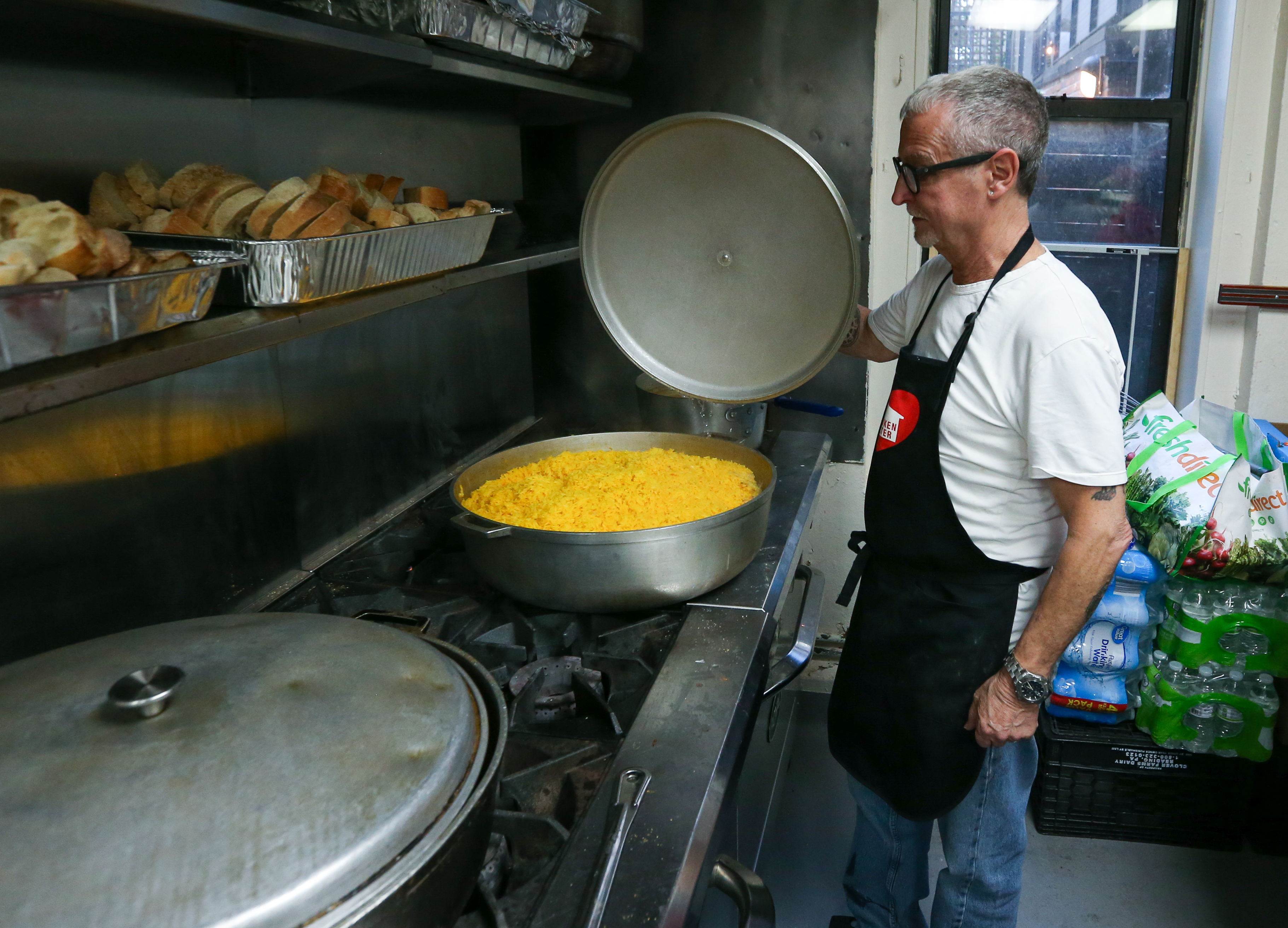 Volunteer celebrates 40 years of feeding others - nj.com