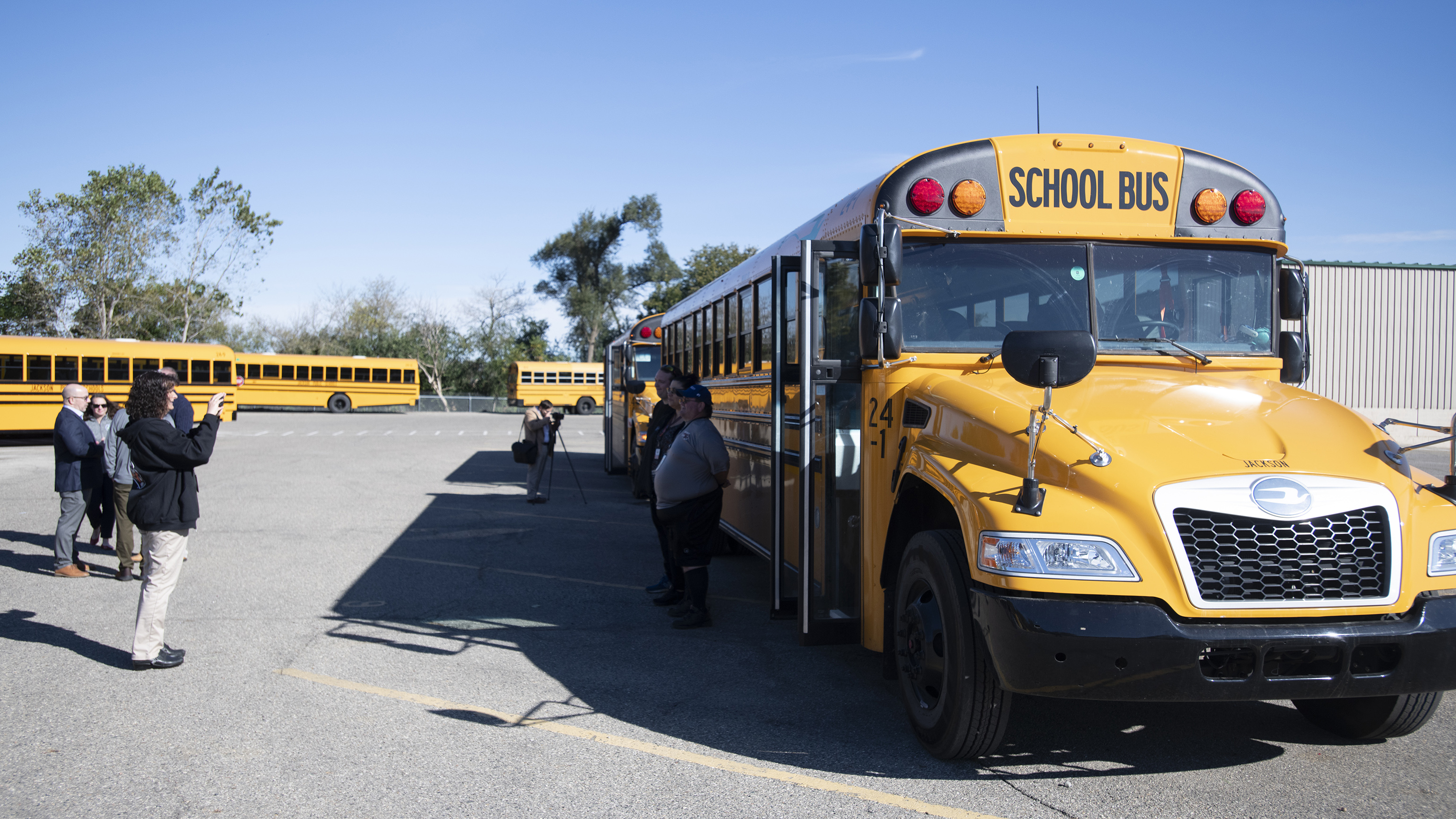 Jackson Public Schools unveils 21 electric buses - mlive.com