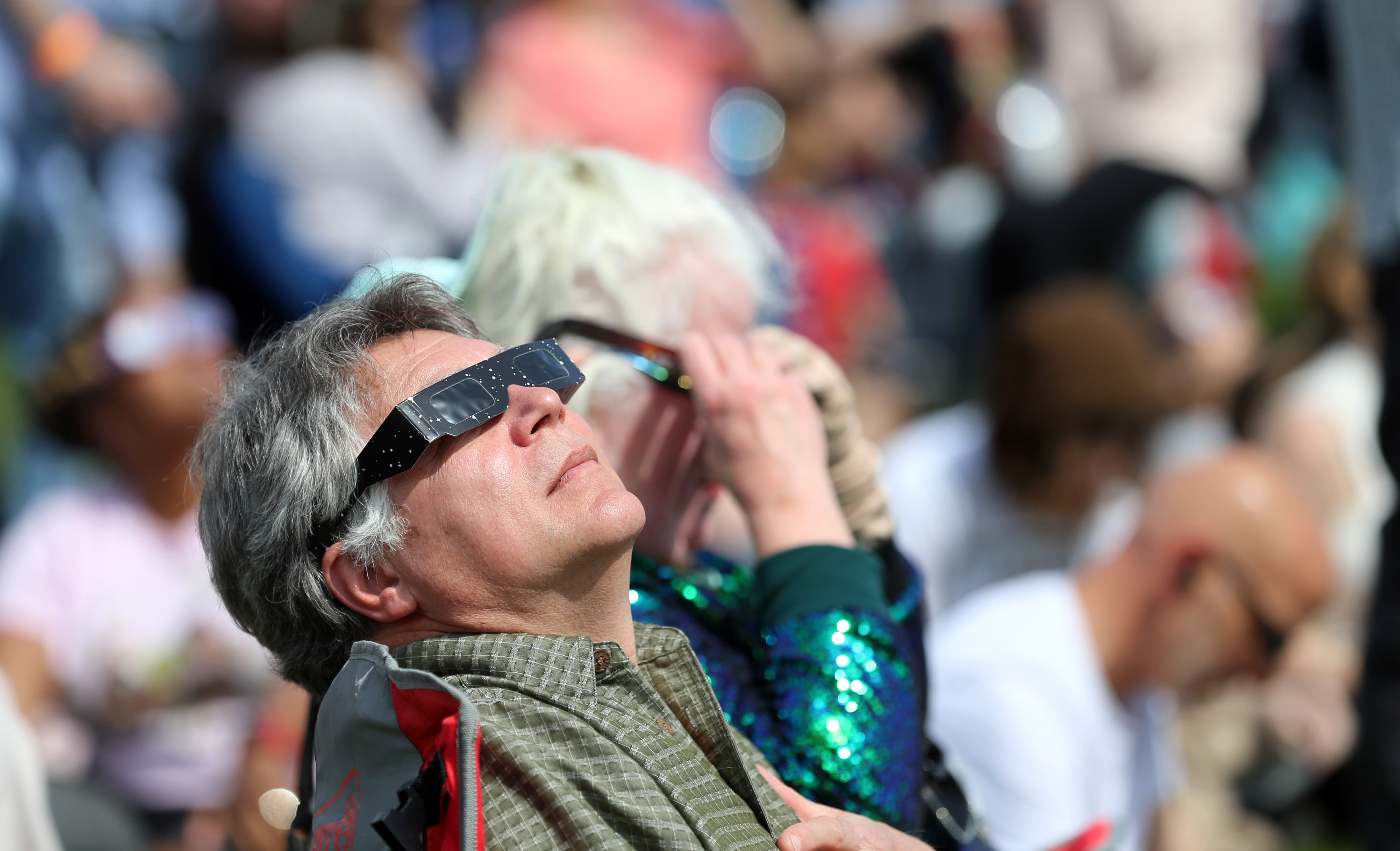 Cleveland total solar eclipse at Great Lakes Science Center, April 8 ...