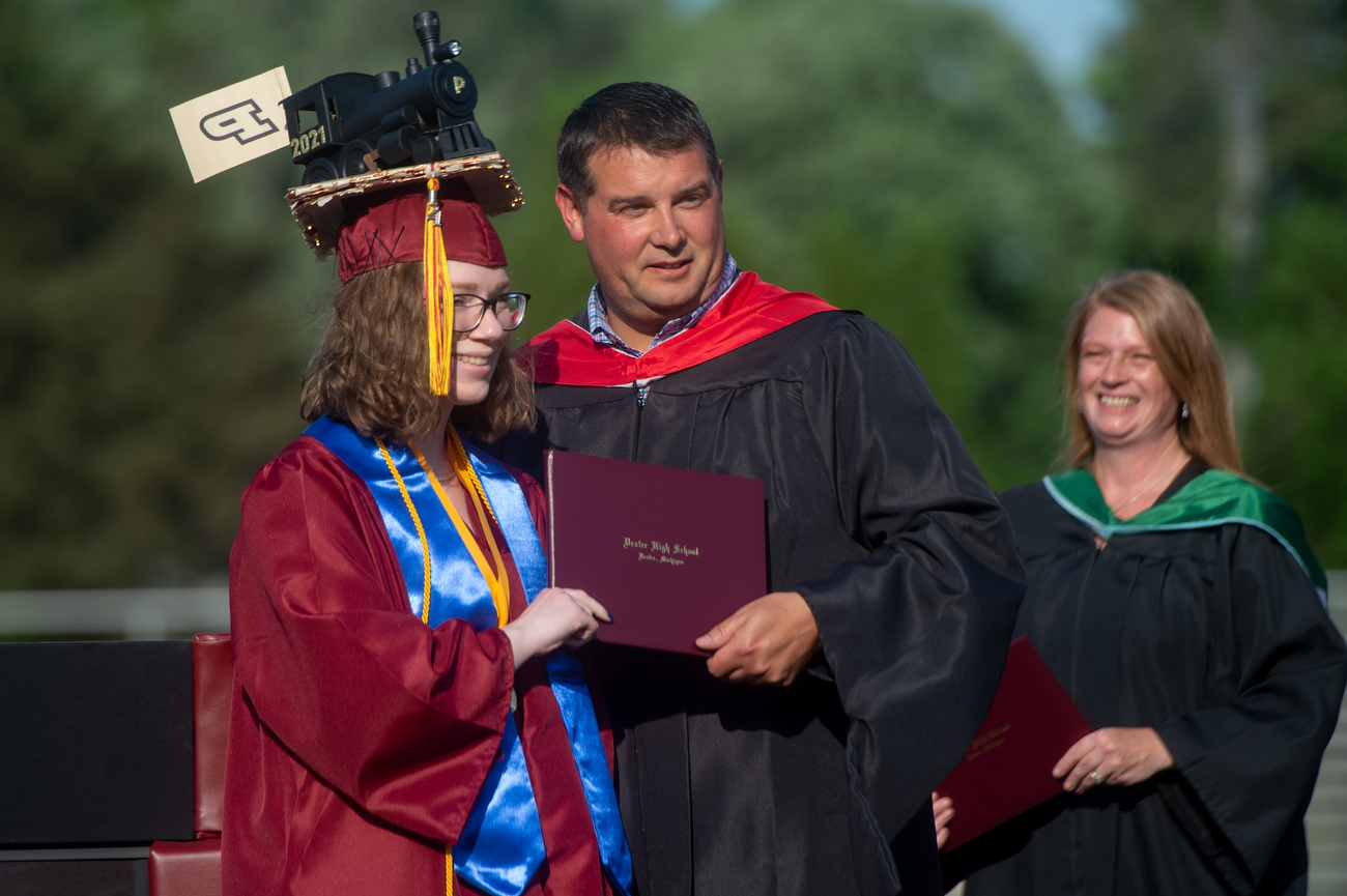 Dexter High School hosts outdoor commencement at Al Ritt Field - mlive.com