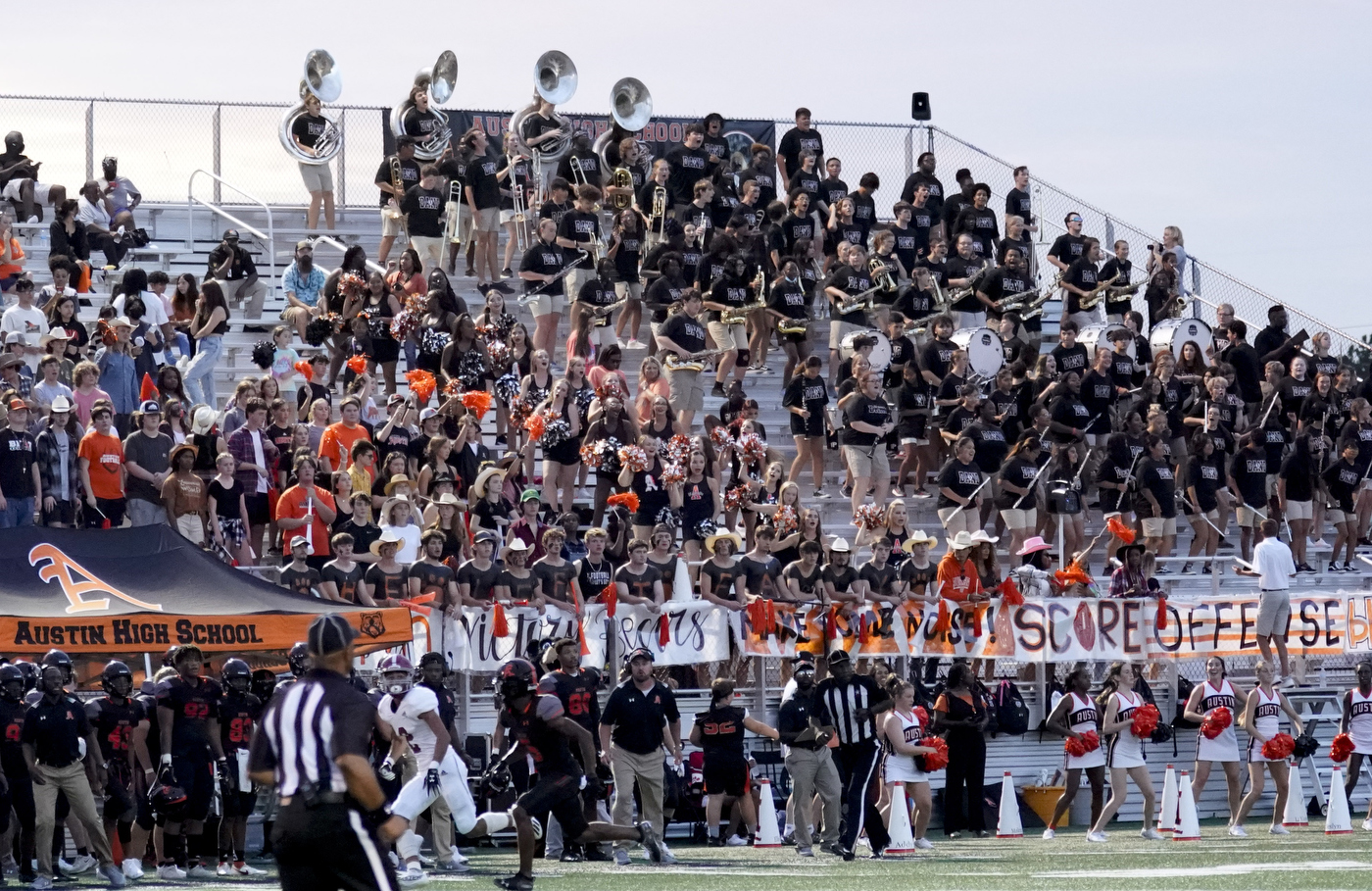 Hartselle vs. Austin High School Football - al.com