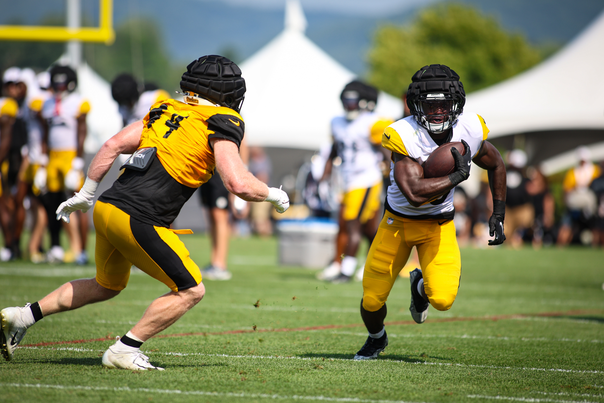 Pittsburgh Steelers practice at Latrobe’s Memorial Stadium - pennlive.com