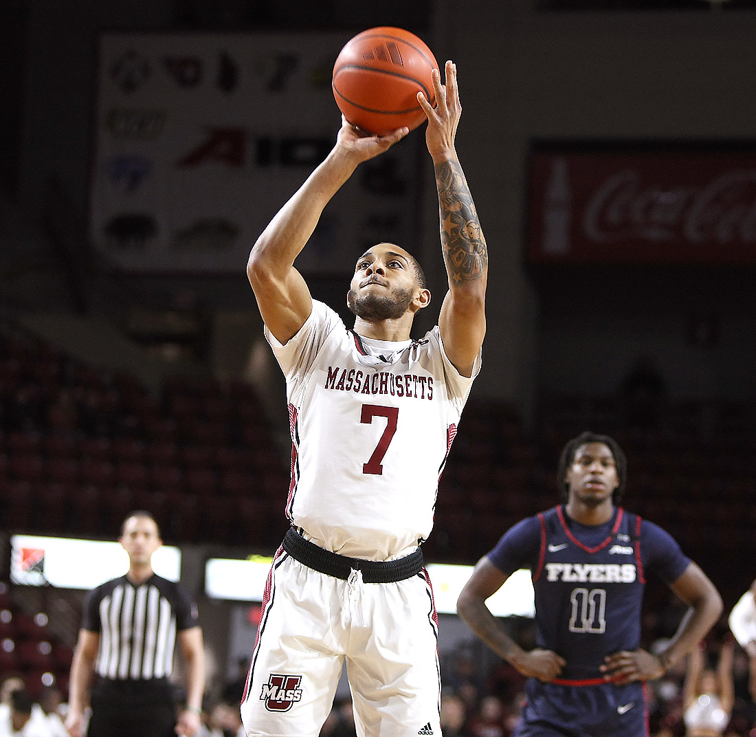 UMass Men's Basketball vs Dayton 1/8/25 - masslive.com