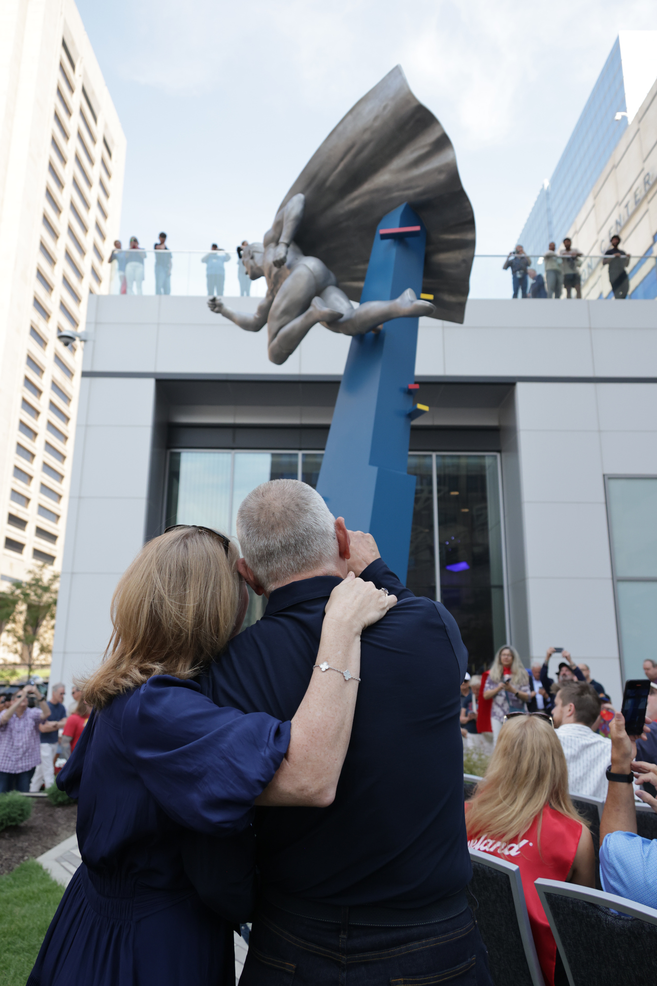 Superman statue unveiled in Cleveland - cleveland.com