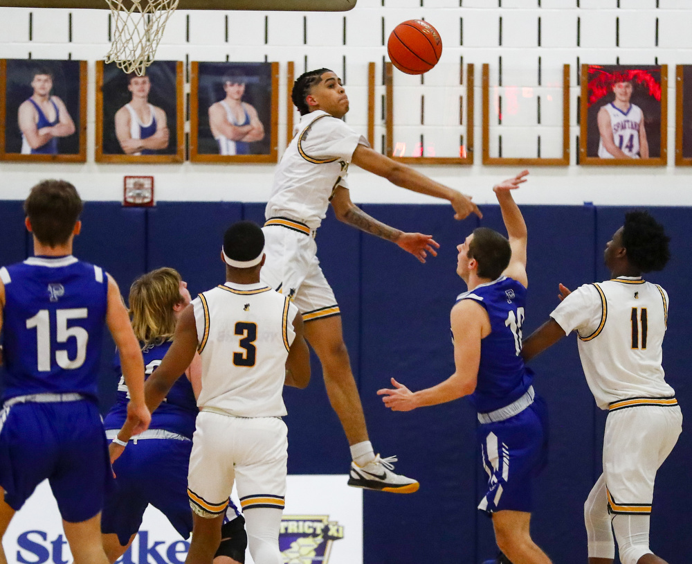 Executive vs. Palmerton in the Districts 11/1 Class 3A subregional boys ...