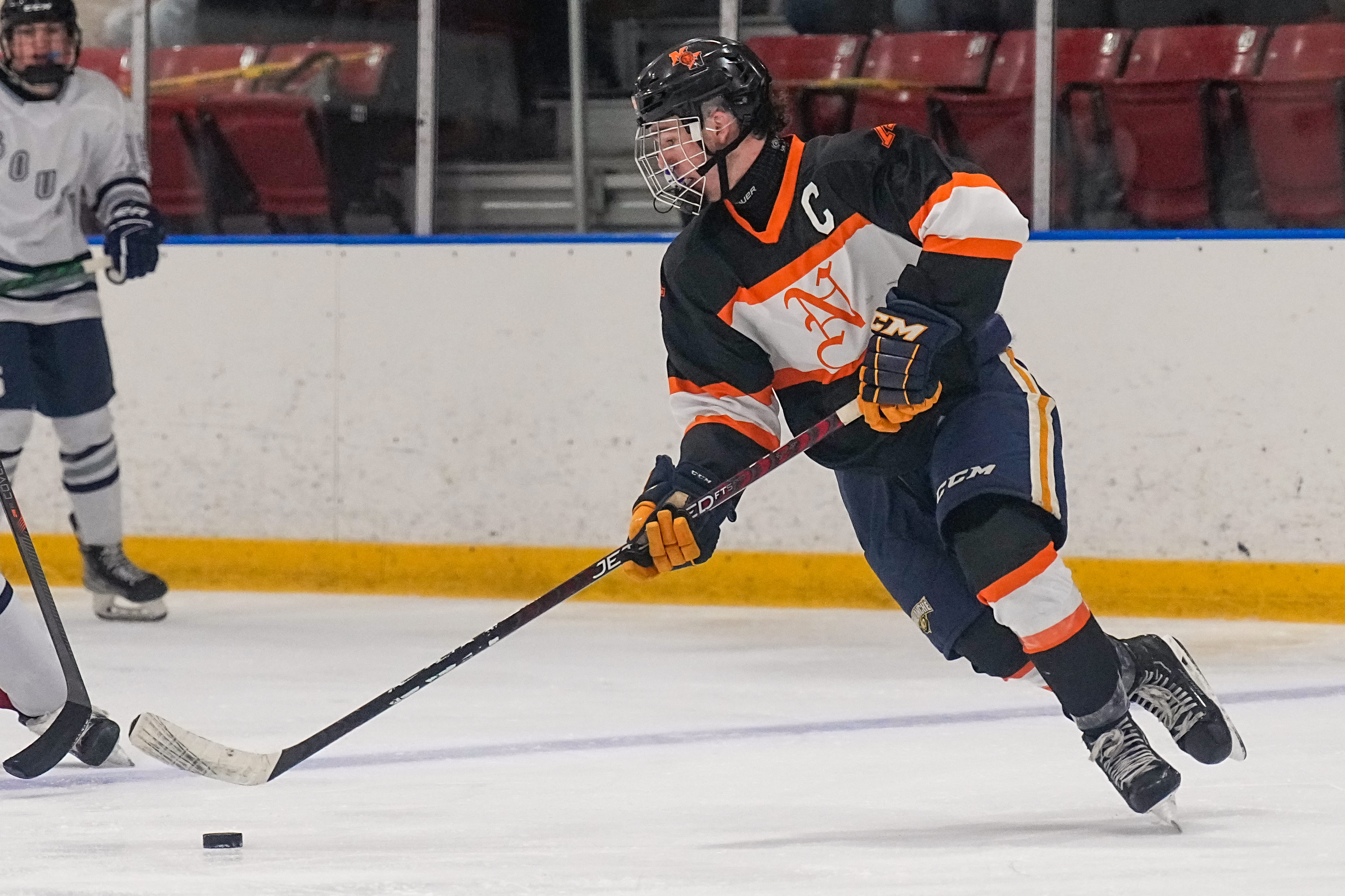 Boys Ice Hockey: Middletown South drops to Middletown North 4-2 in the ...