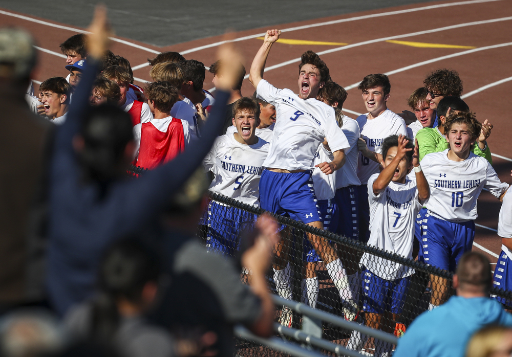 Colonial League boys soccer championship: Southern Lehigh vs ...