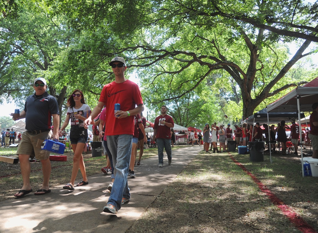 Alabama Football Tailgate: The Quad - al.com