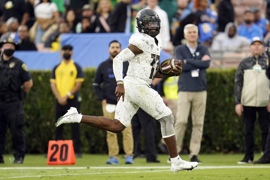 No. 10 Oregon Ducks football at UCLA Bruins - oregonlive.com