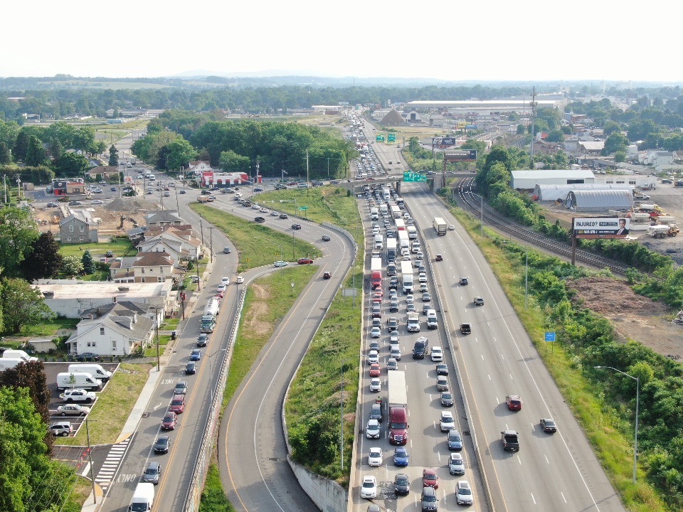 An accident on I-83 North in Harrisburg causes traffic delays ...