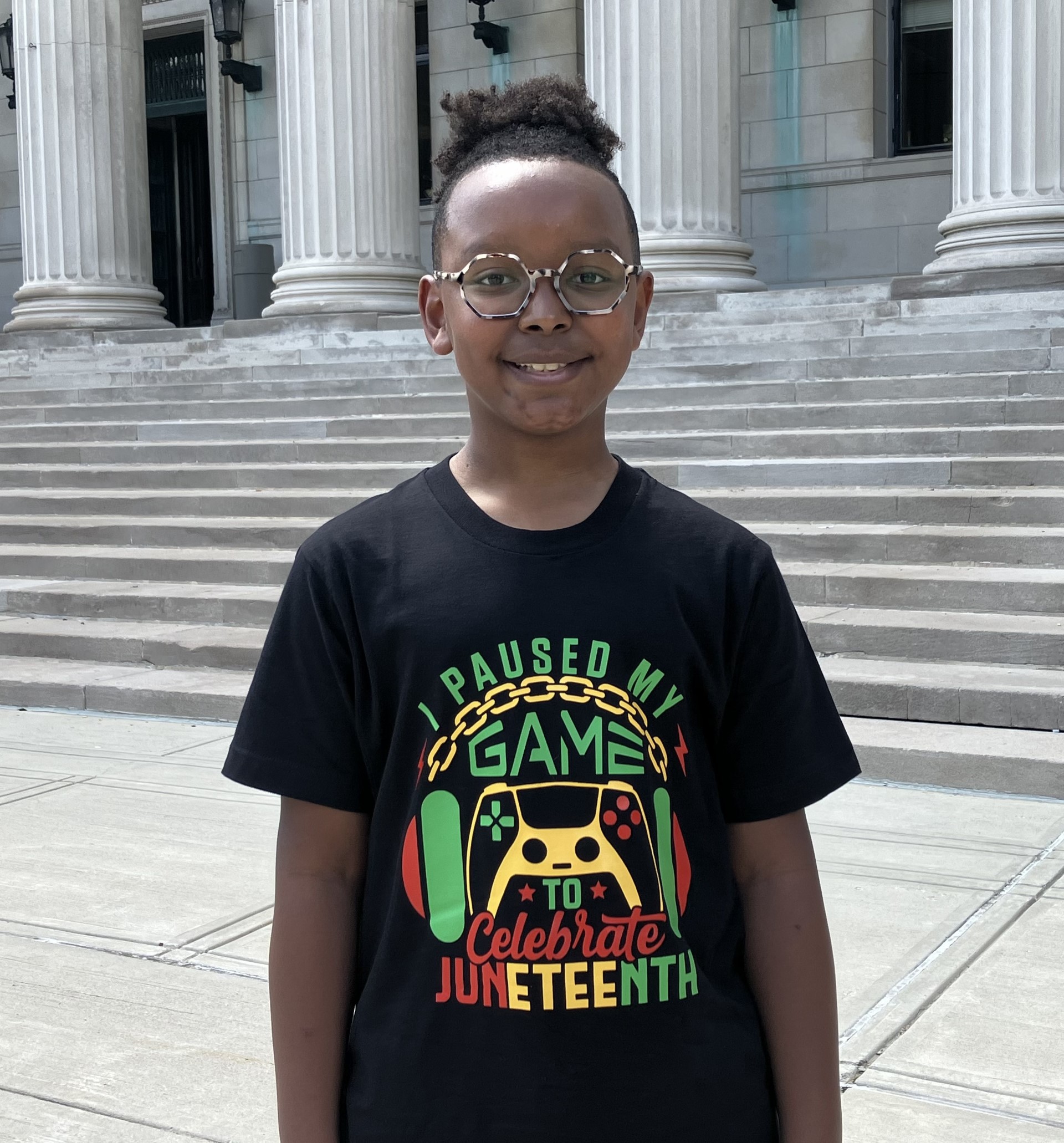 Springfield celebrates Juneteenth with Court Square flag raising ...