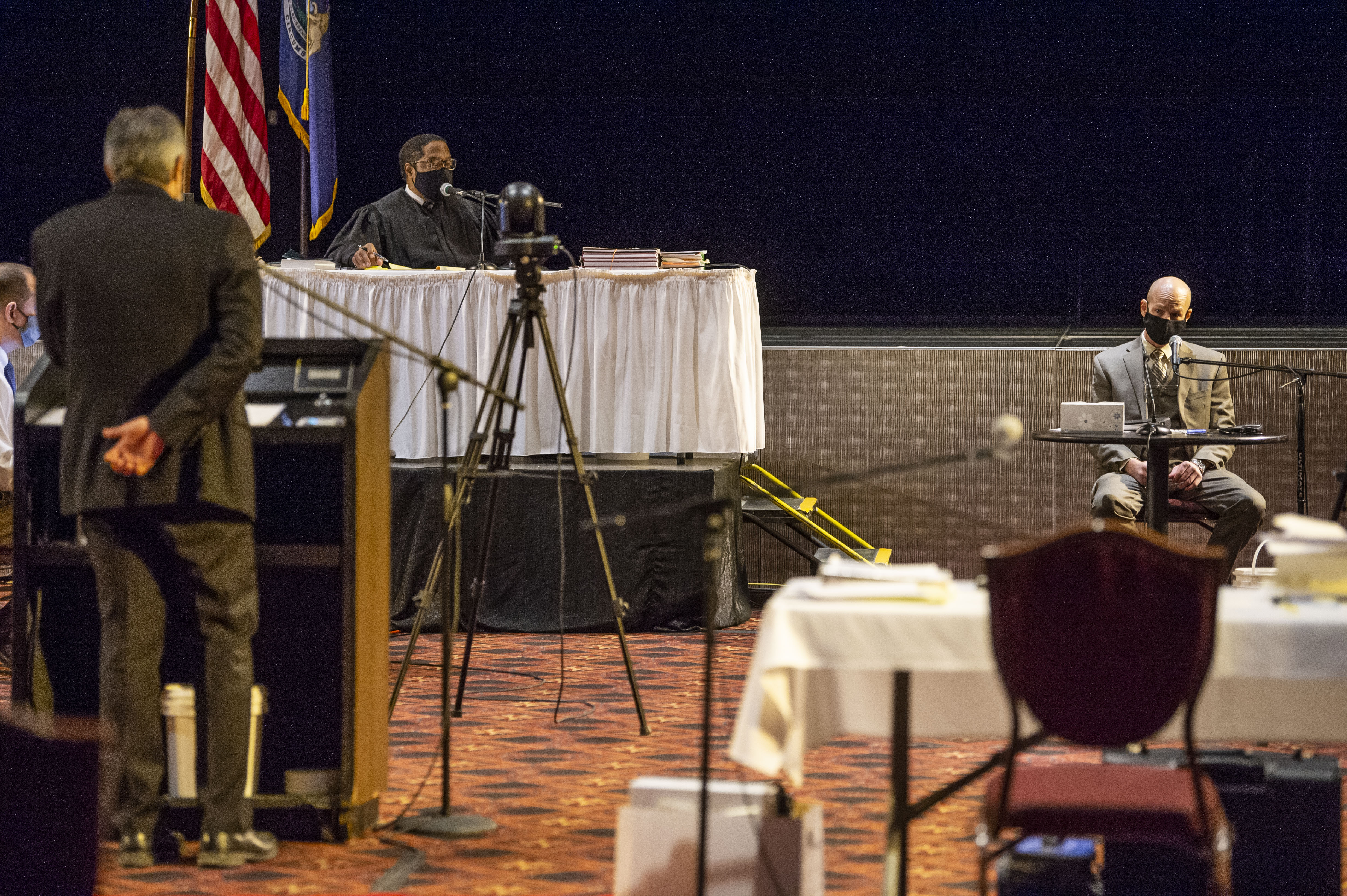 Jury trial for Daveon J. Thompson held in Saginaw's Dow Event Center ...