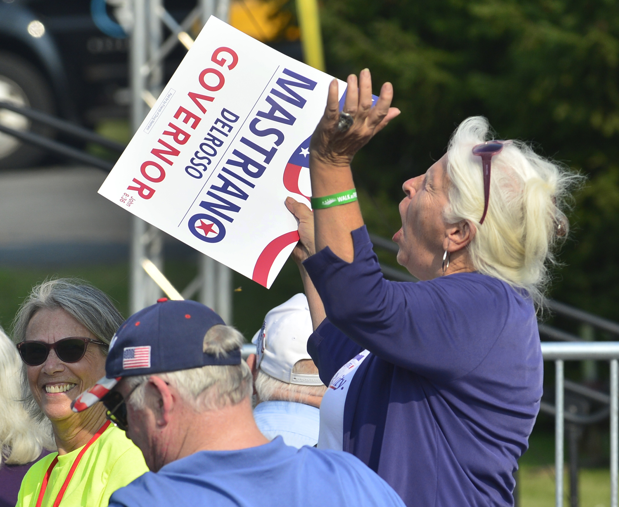 Republican governor candidate Doug Mastriano campaigns with Donald ...