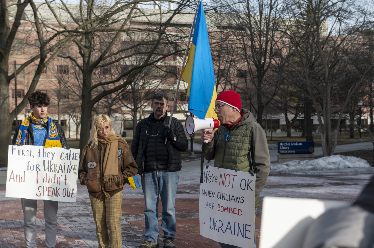 Rally in support of Ukraine on University of Michigan Diag - mlive.com