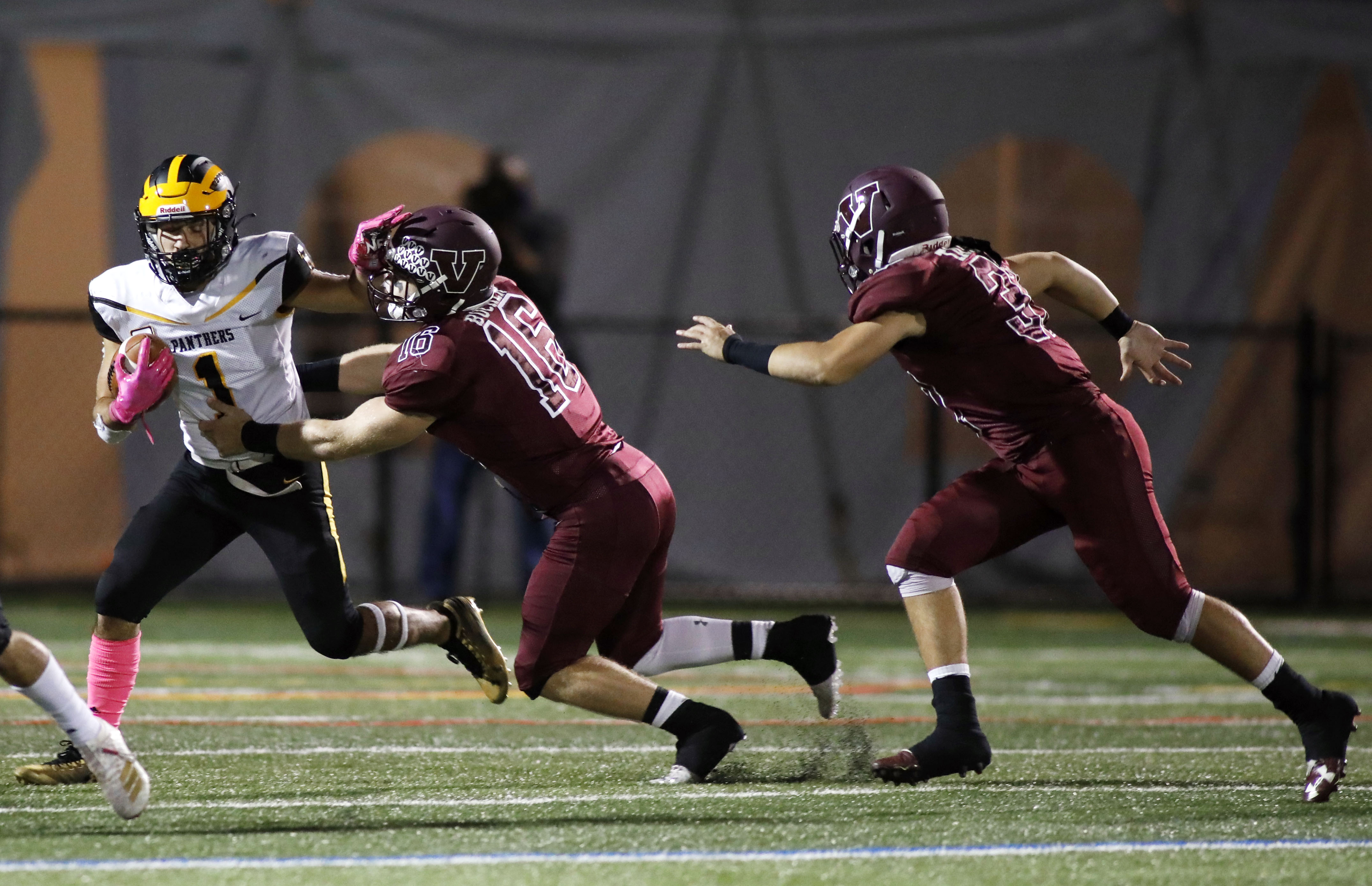 Cedar Grove defeats Verona in Friday night football on October 9, 2020 ...