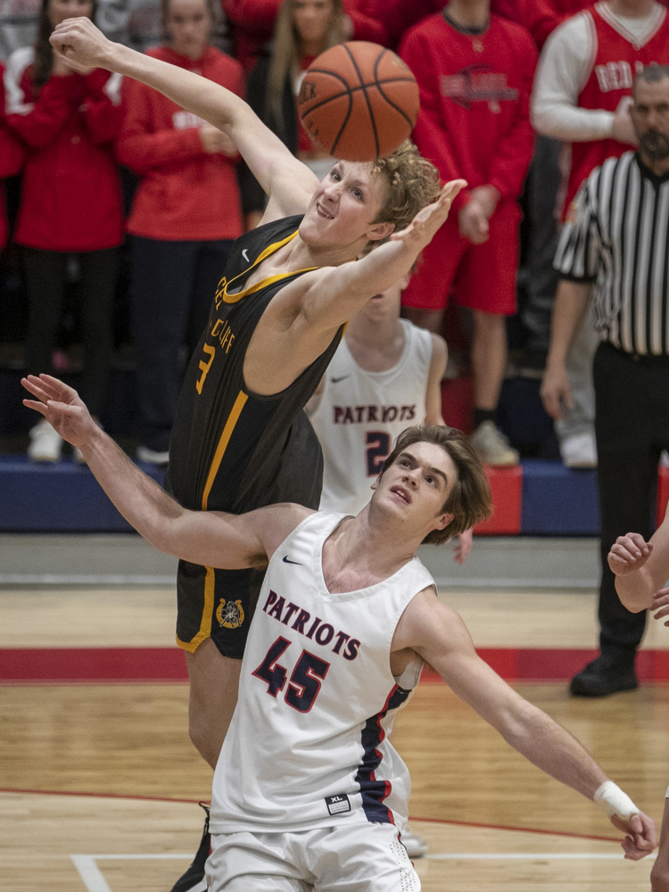 Cedar Cliff boys blow out Red Land 60-24 - pennlive.com