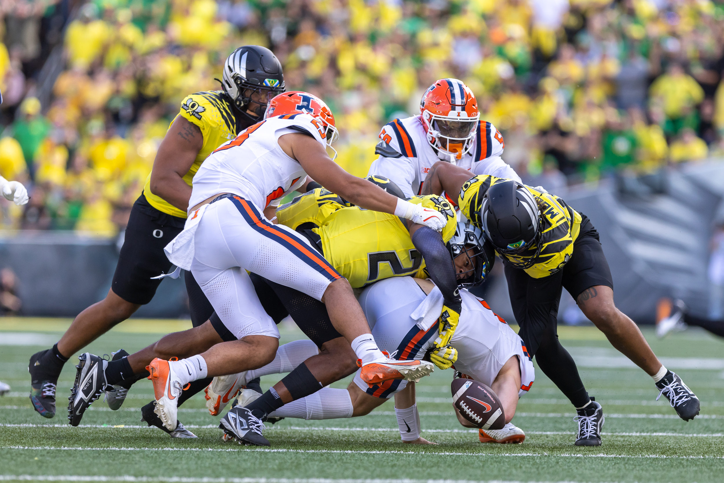 No. 1 Oregon Ducks vs. No. 20 Illinois: Oct. 26, 2024 - oregonlive.com
