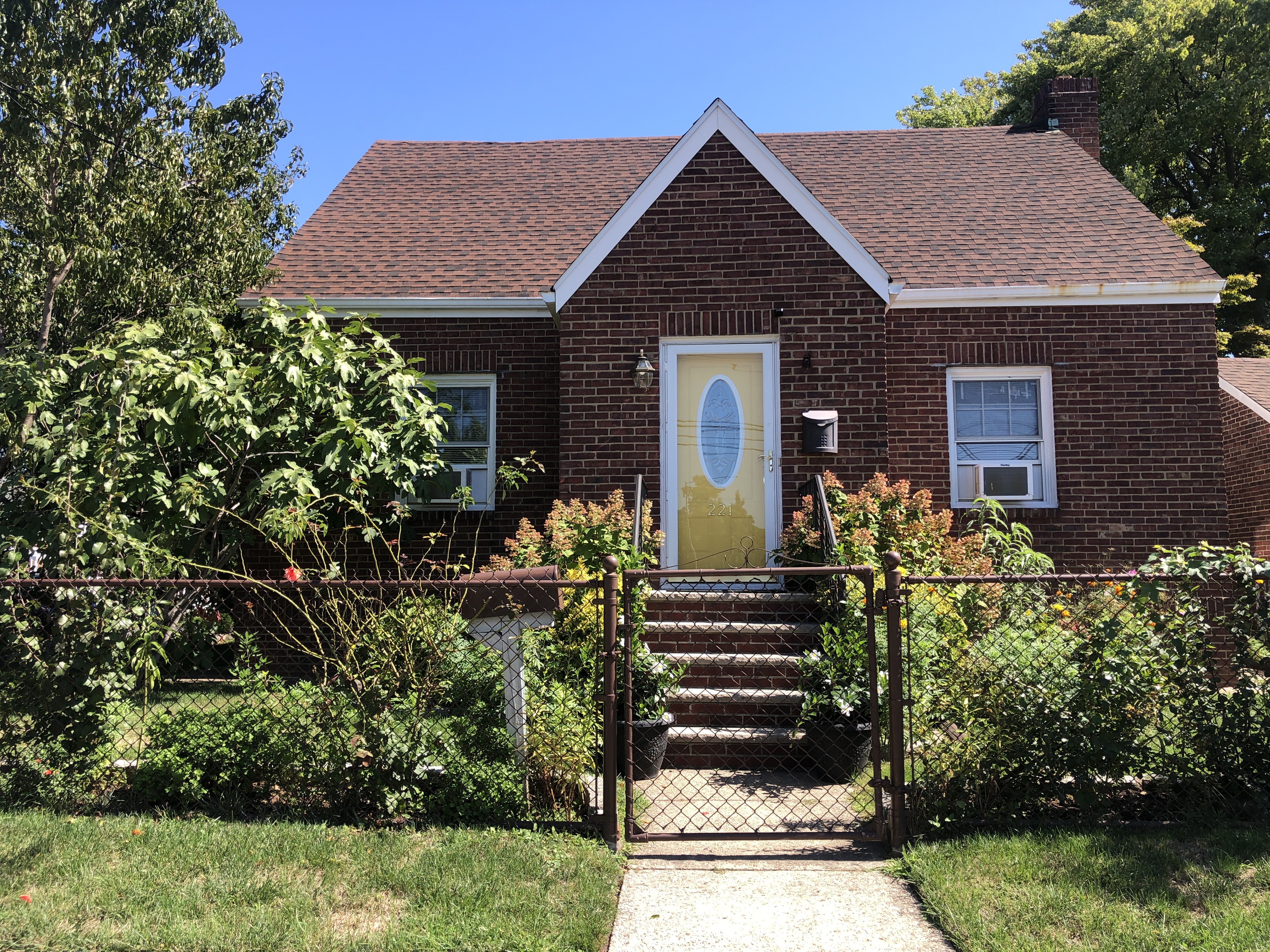 Cool Spaces: Sweet Westerleigh home - silive.com