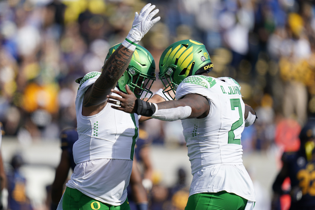 Who replaces DJ Johnson, Noah Sewell, Jordon Riley in front 7 of Oregon ...