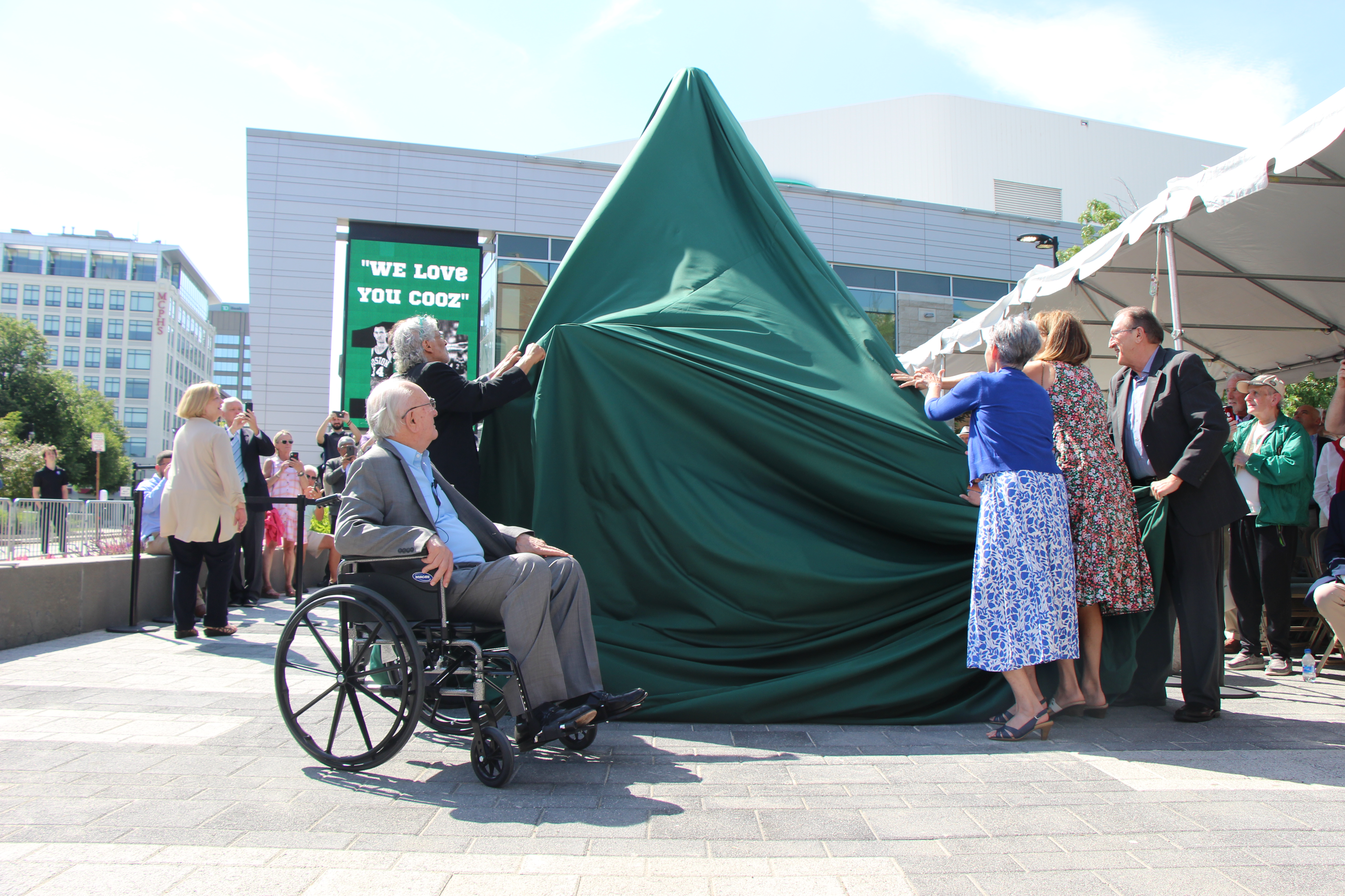 Boston Celtics legend Bob Cousy honored with a statue in Worcester ...