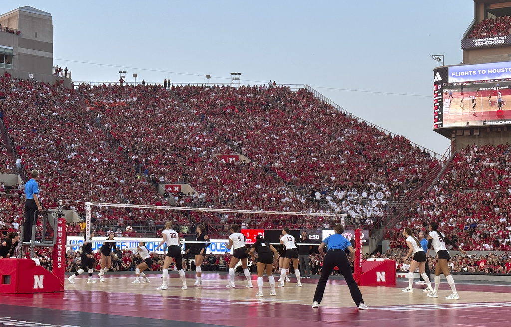 Nebraska women’s volleyball match draws world record crowd of 92,003
