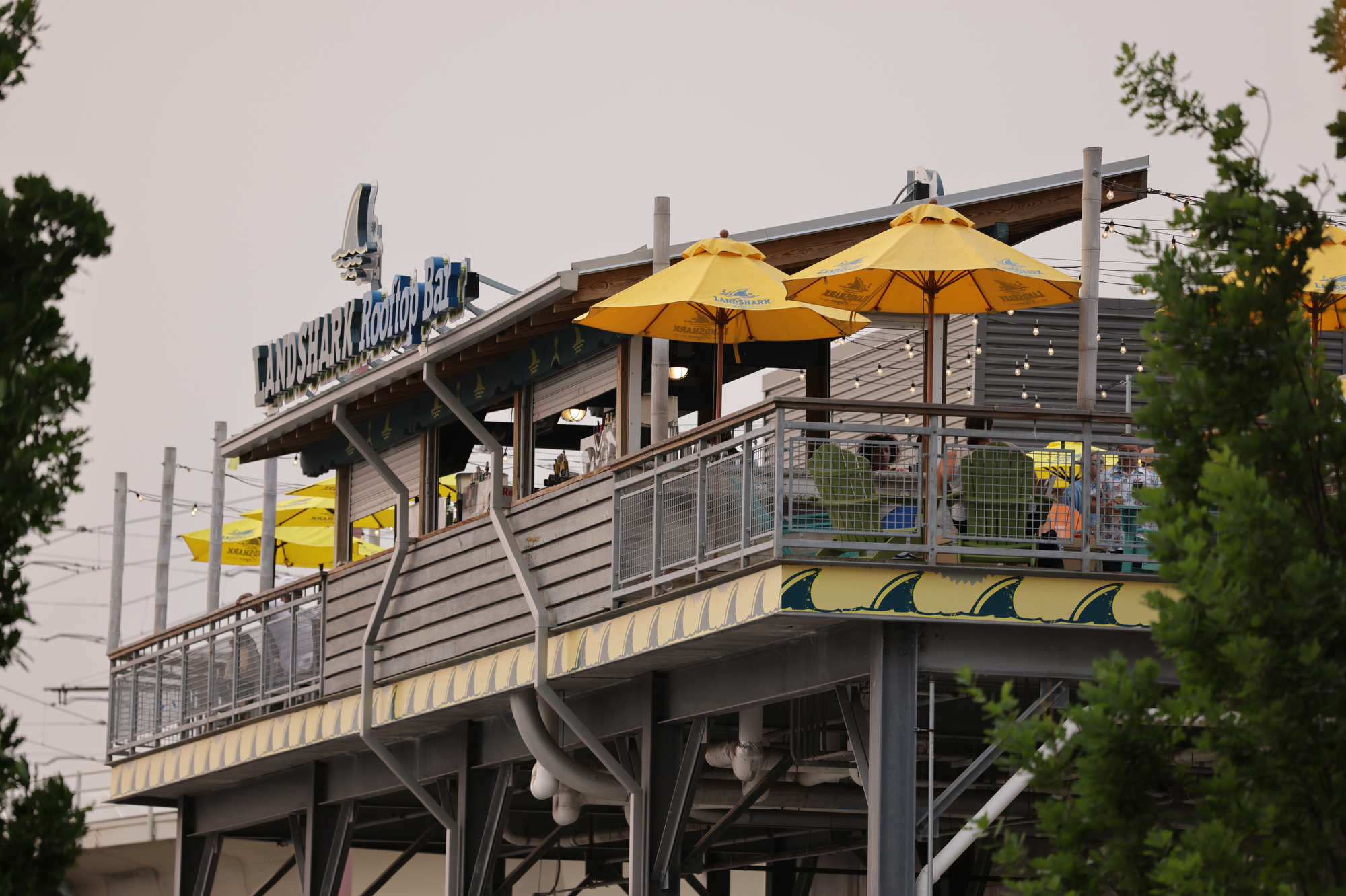 Cleveland’s Flats: 2023 restaurant and bar guide - cleveland.com