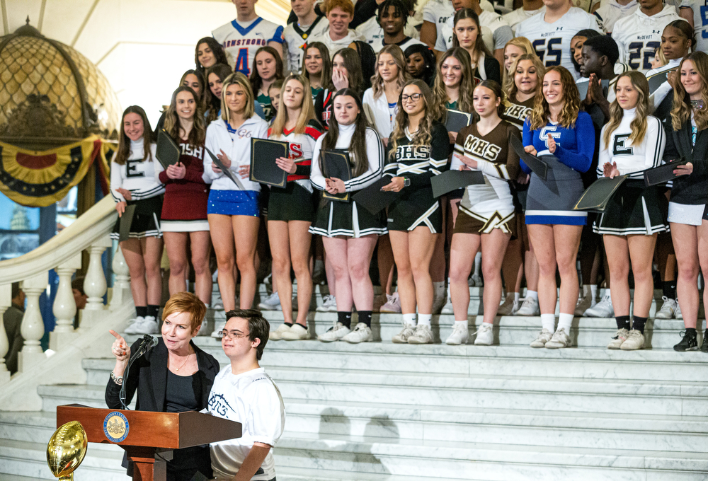 Big 33 Football Classic Pennsylvania team and cheerleaders at Pa ...