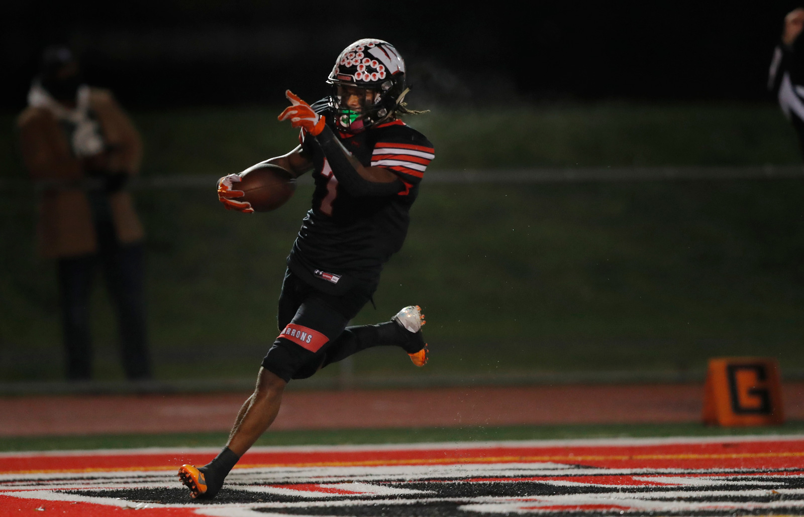 NJSIAA Football: Somerville at Woodbridge - nj.com