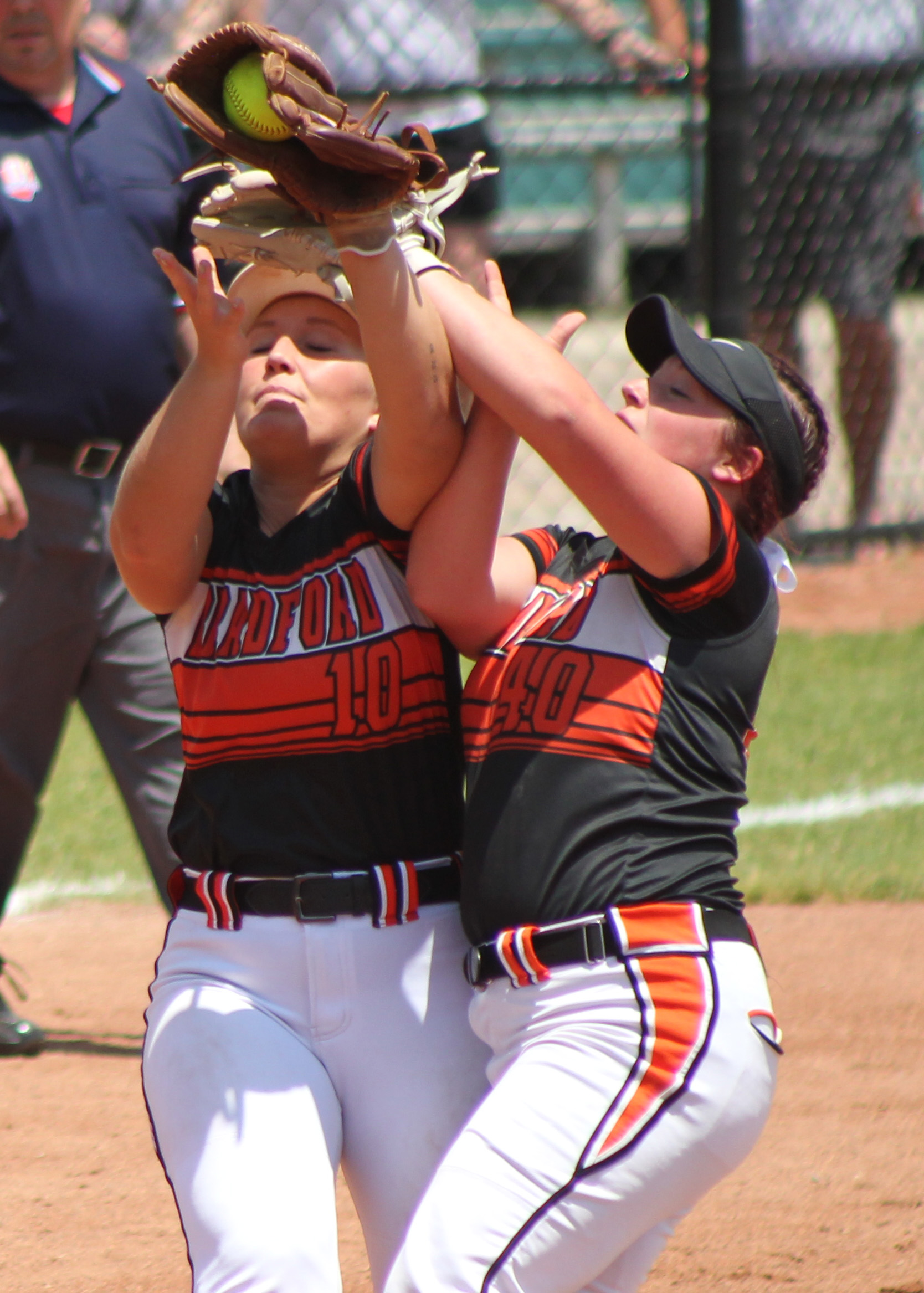 Cuyahoga Heights vs Bradford Softball Finals - cleveland.com