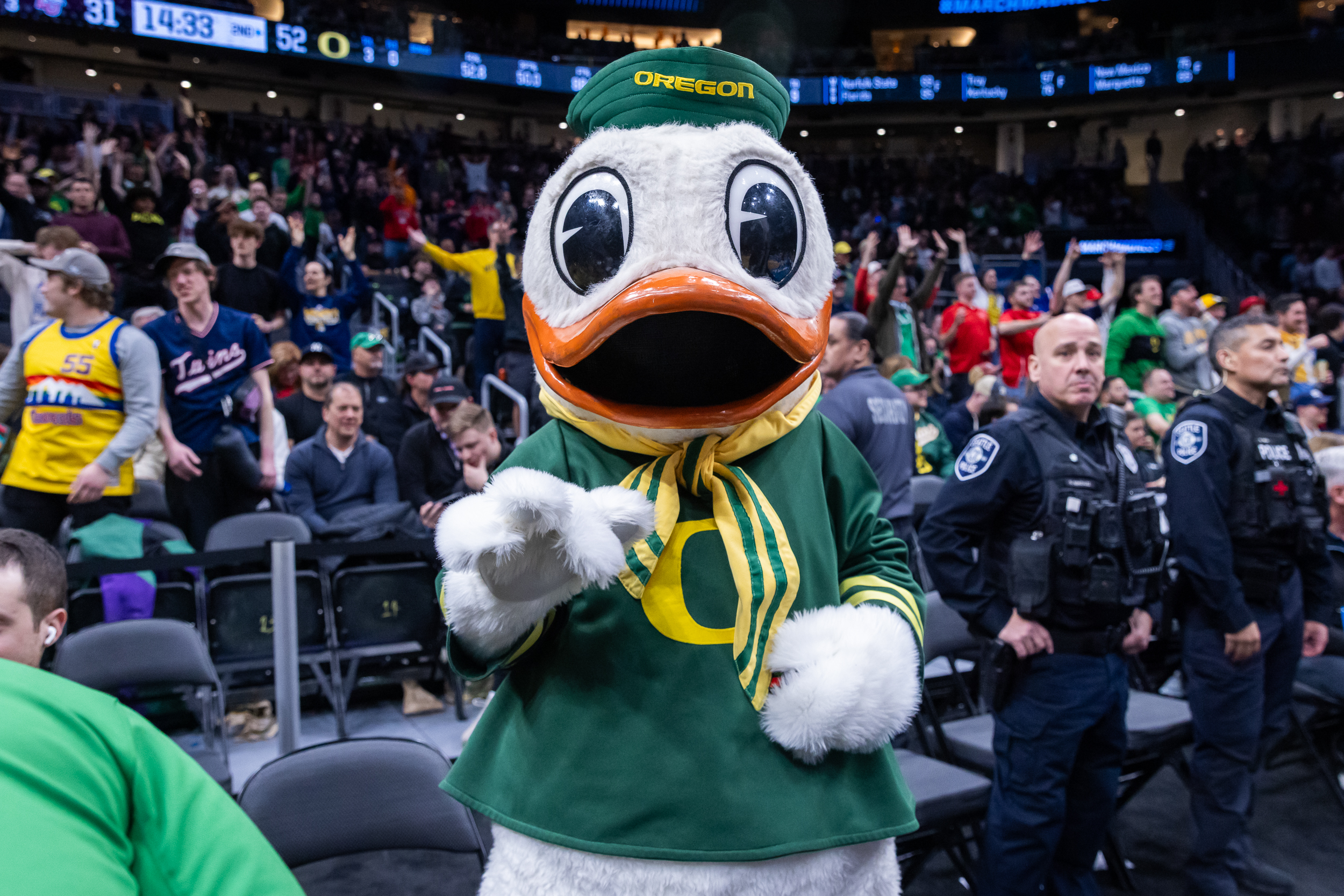 Oregon Ducks vs. Liberty Flames in men's NCAA Tournament - oregonlive.com